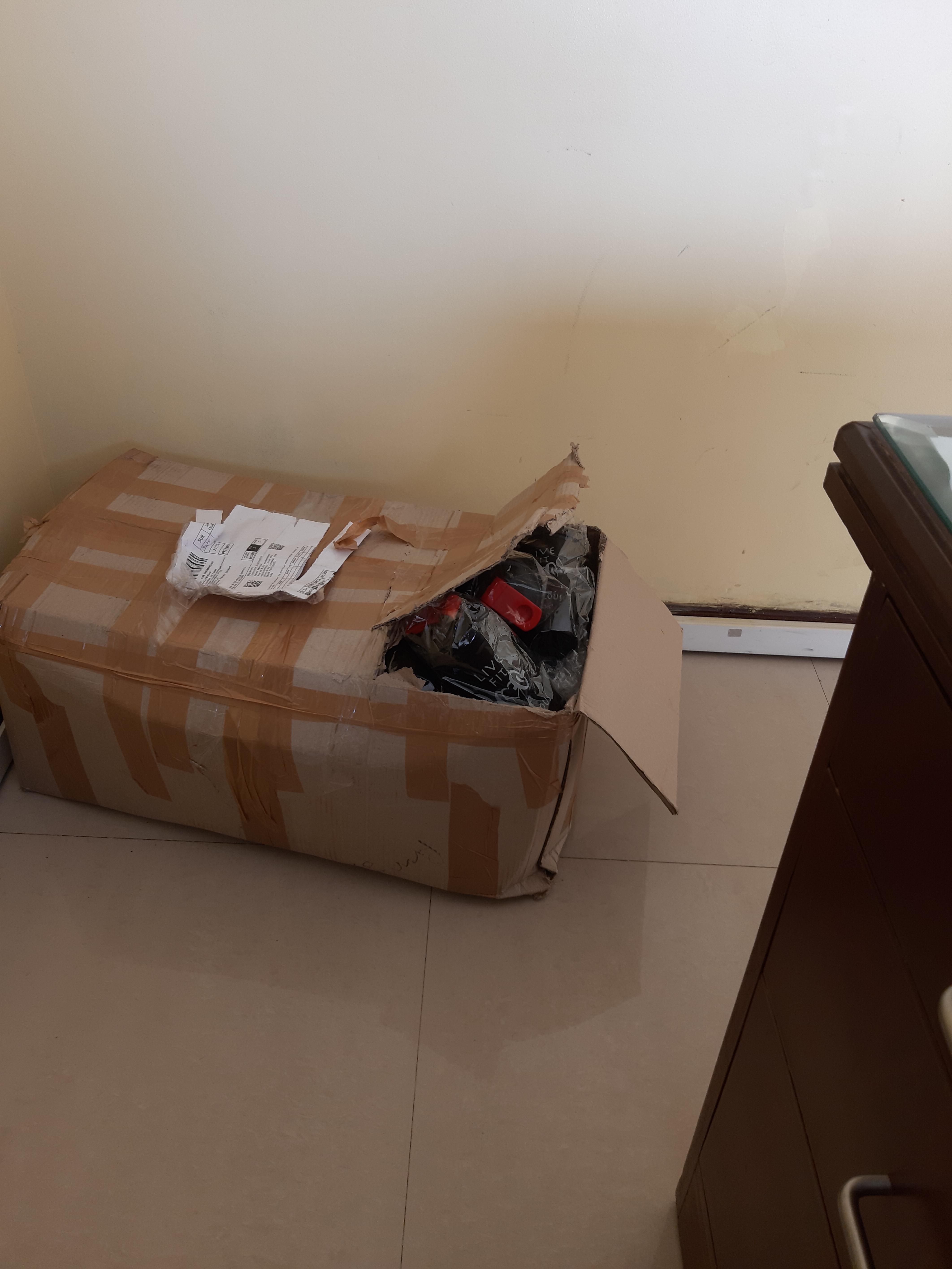 CHUBS Gloss Edition Gym Steel Shaker Mixer 1000 ml Shaker Sports Water ...