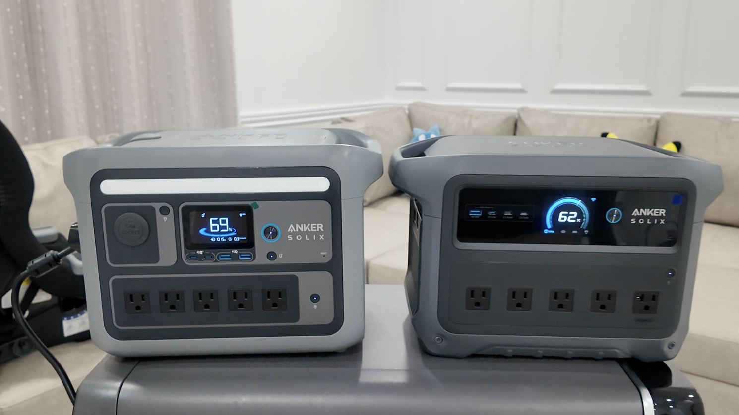 Watch Anker Solix C1000 Gen 2 vs C800 Plus Portable Power Station on ...