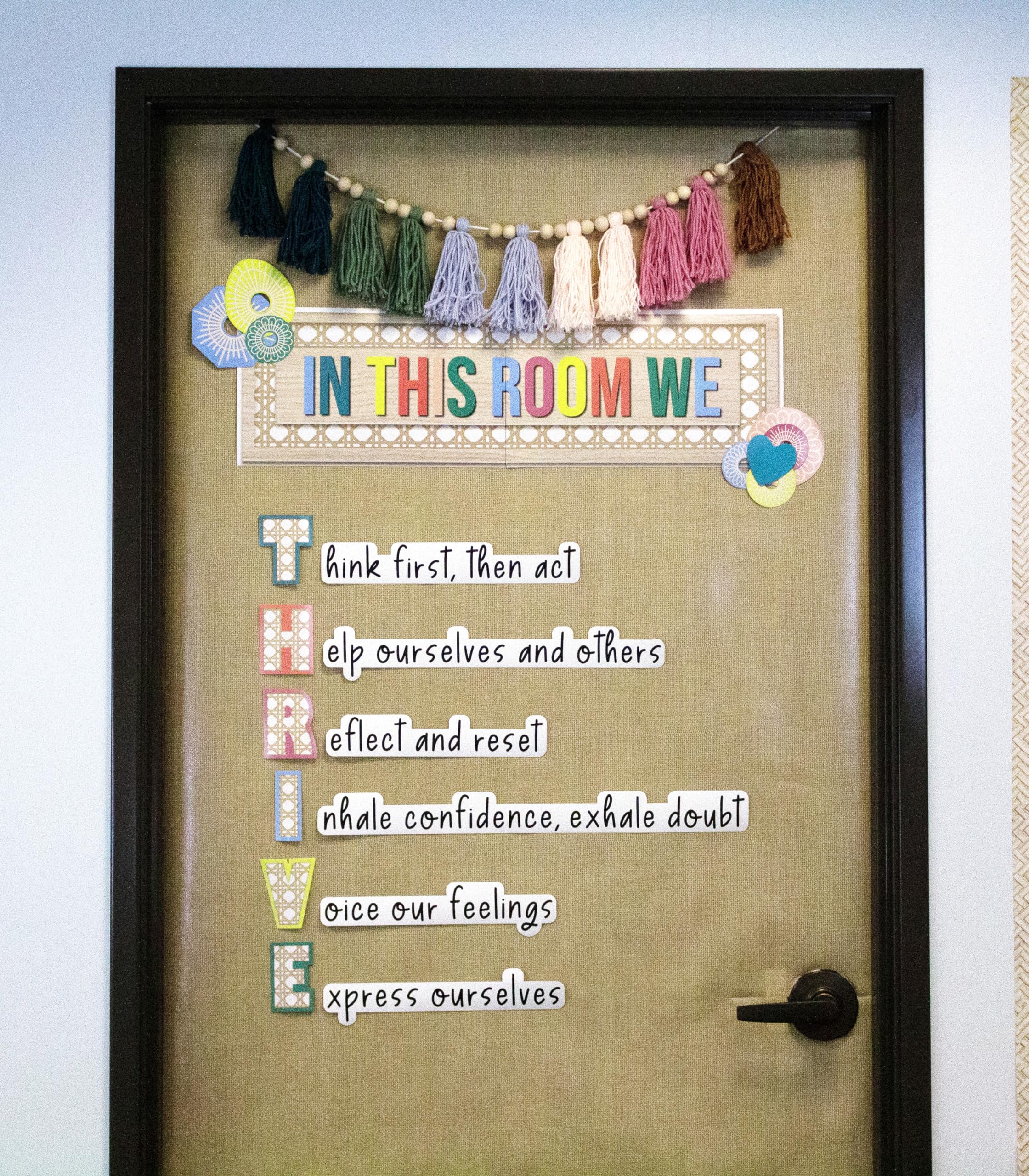 Staff Lounge Bulletin Board Ideas How Digital Bulletin Boards Improve