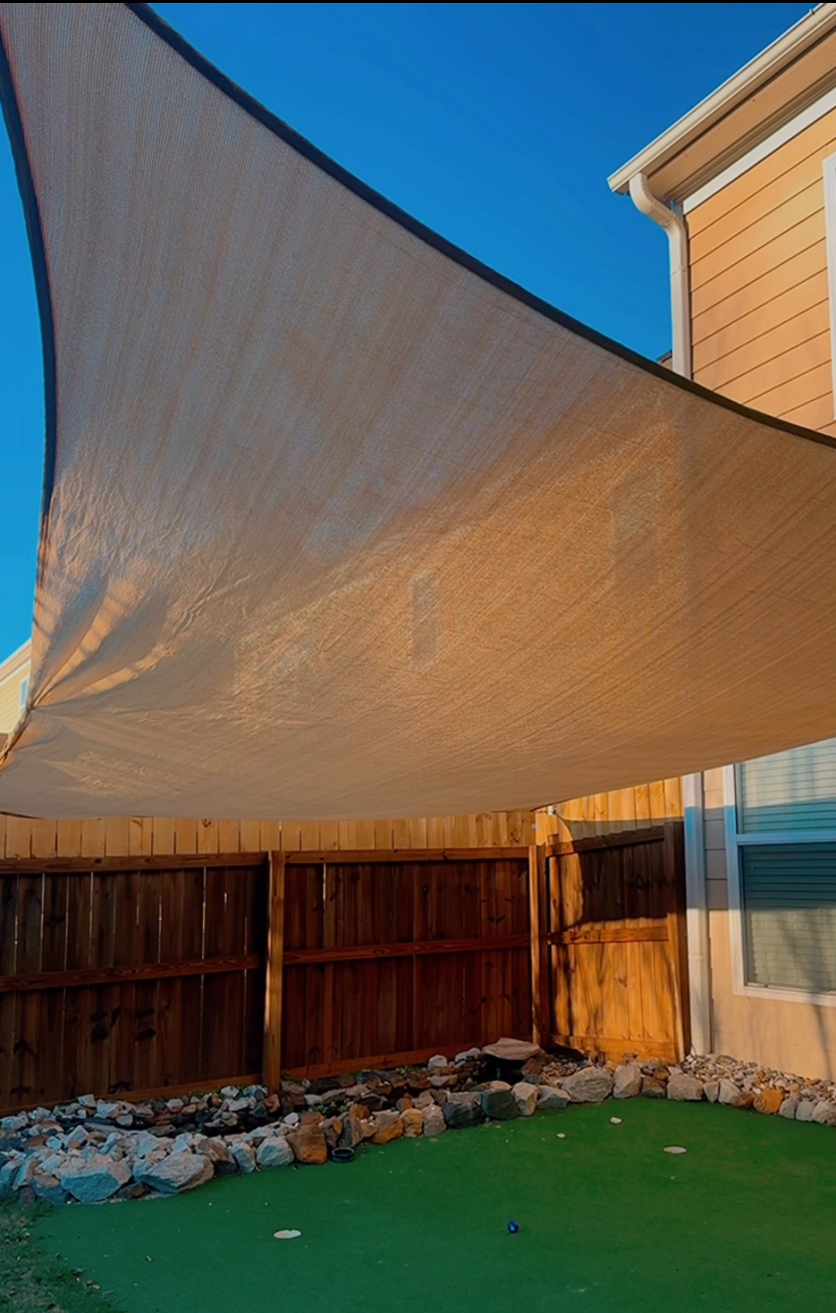 Watch The Best Sun Shade Canopy on Amazon Live