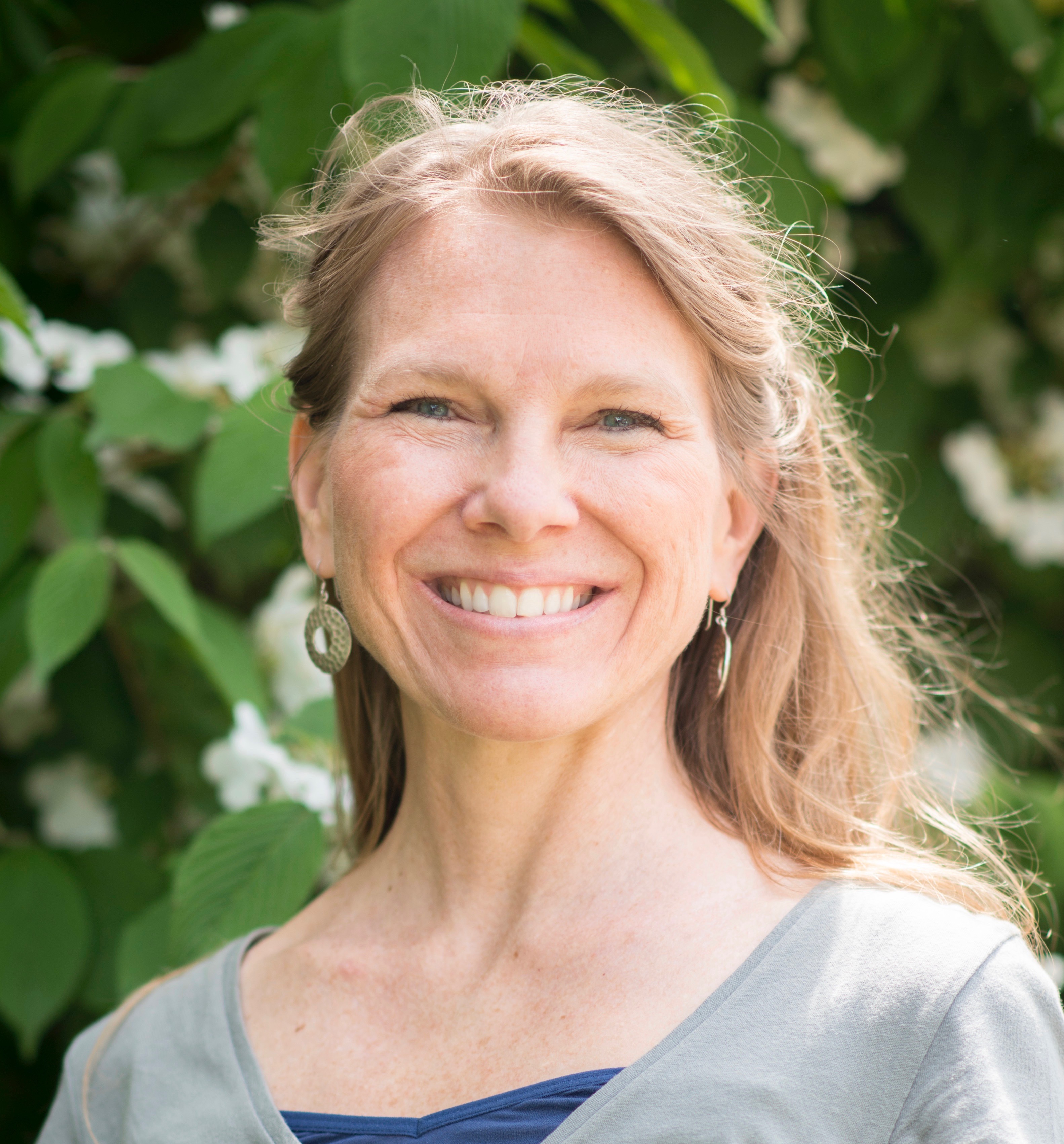 Amazon.com: Dawn Bikowski: books, biography, latest update