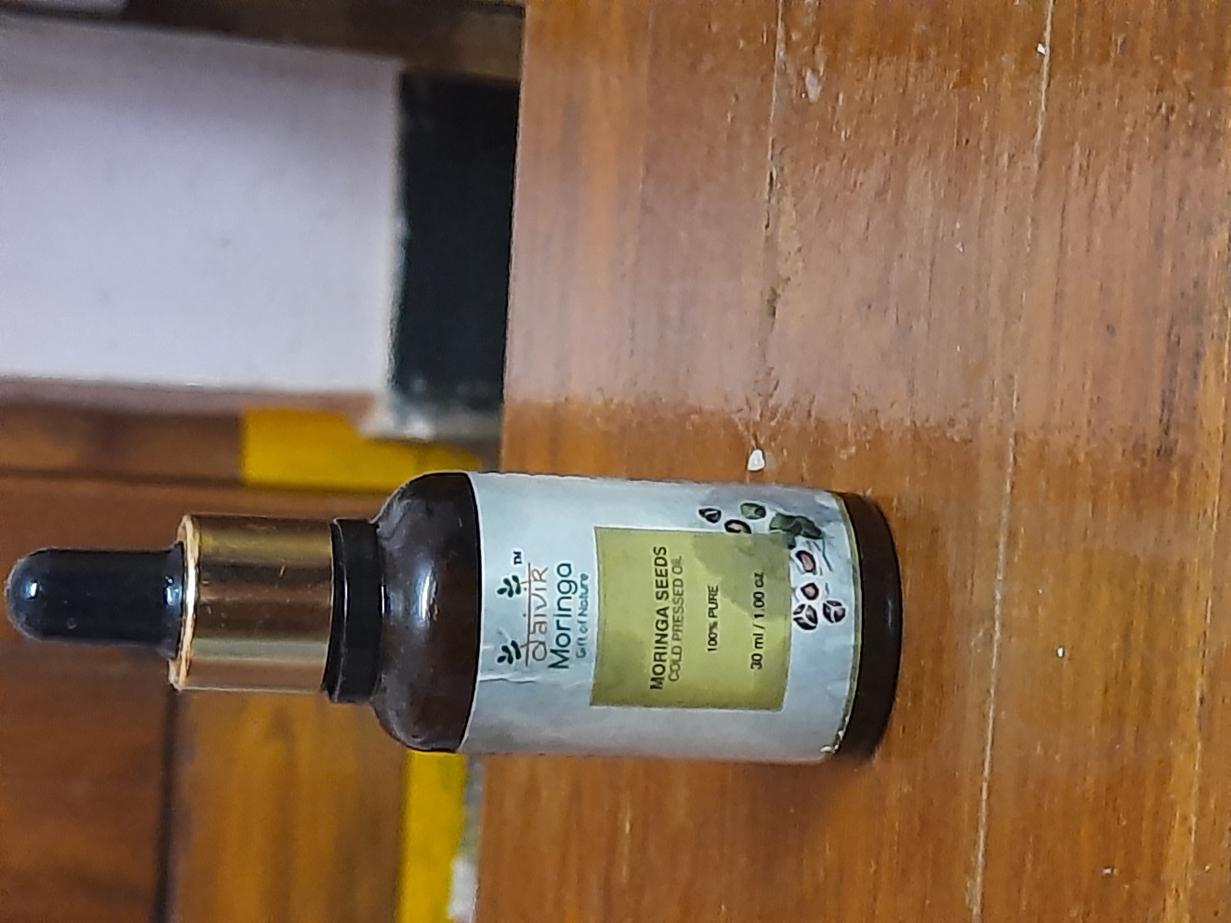 Buy Daivik Moringa Cold Pressed Moringa Oil | Natural & Undiluted for ...