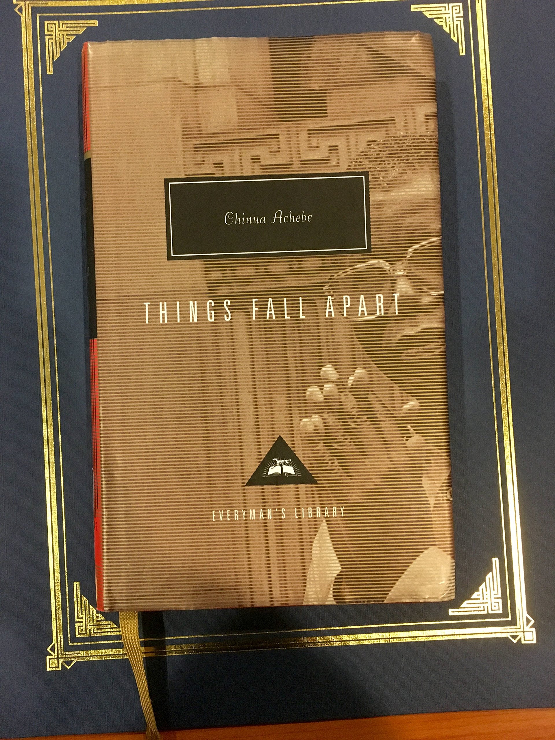 Things Fall Apart: Chinua Achebe: Amazon.com: Books