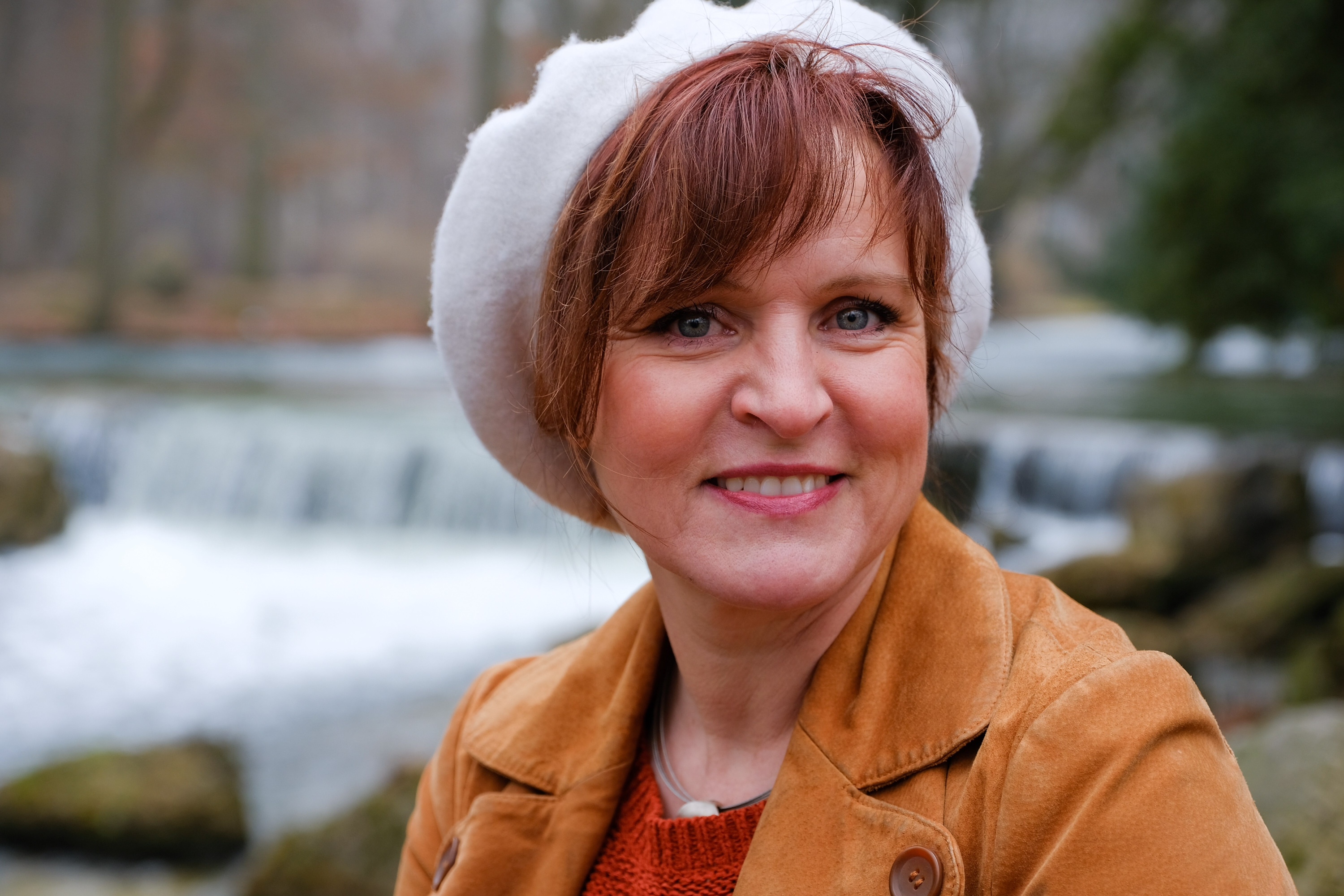 Amazon.de: Rosi Strasser: books, biography, latest update