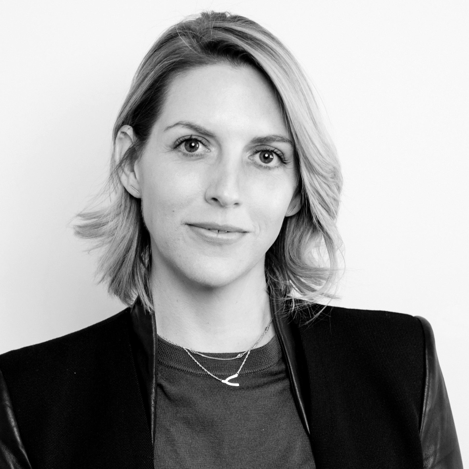 Amazon.com: Laura Fish: books, biography, latest update