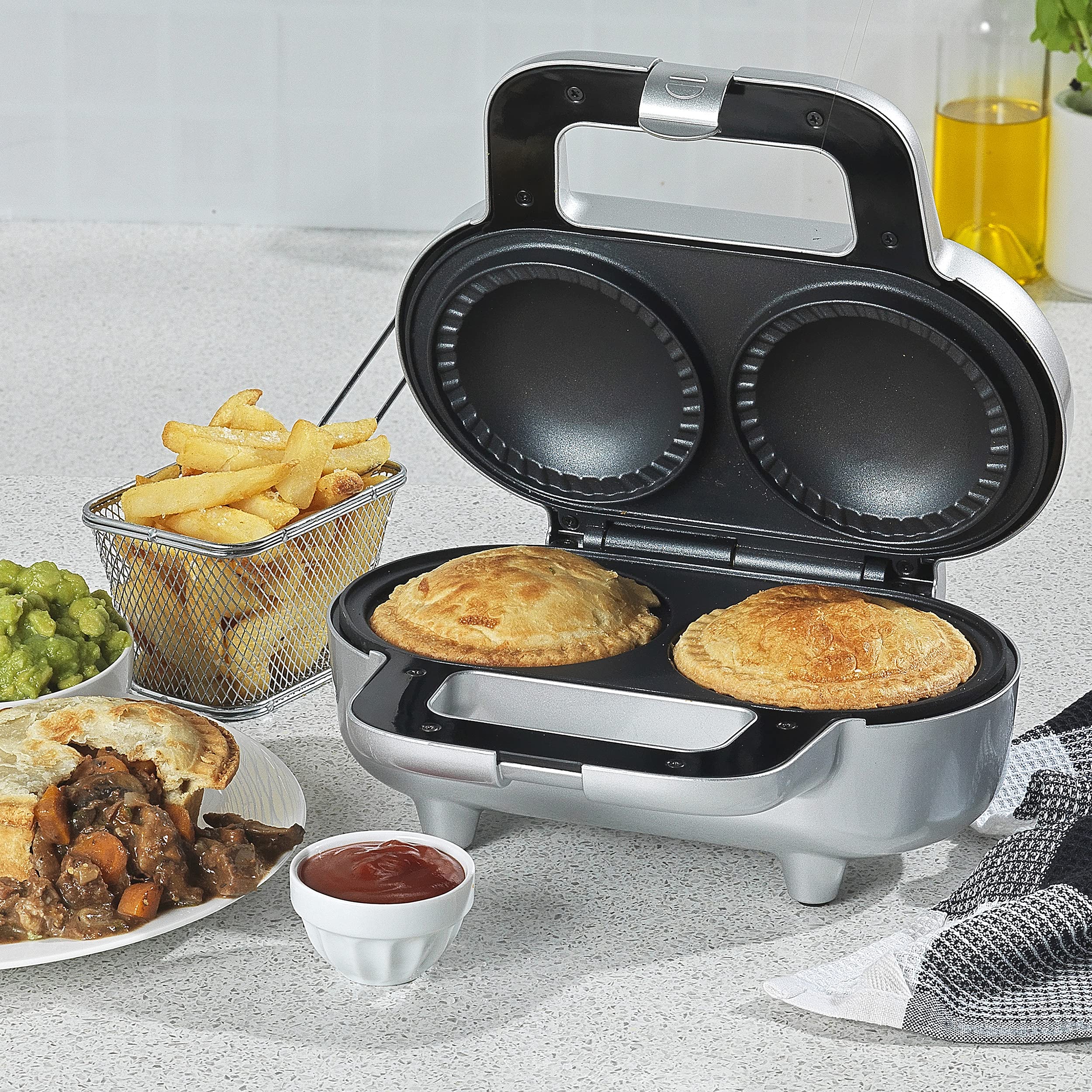 Buy Salter EK4082 Double Pie Maker, XL Twin Deep-Fill Pie Machine, Non ...