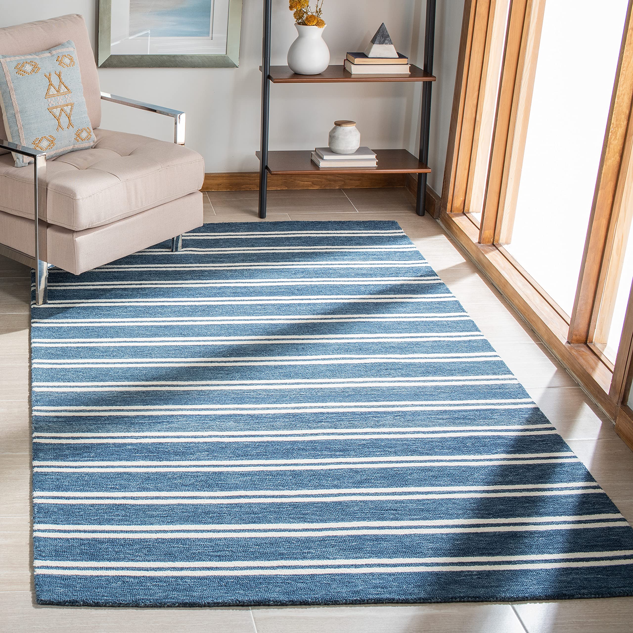 Safavieh Metro Collection Accent Rug - 3' x 5', Blue & Ivory, Handmade ...