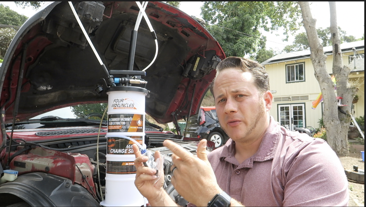 Watch FOUR UNCLES Oil Changer Vacuum Fluid Extractor Review! on Amazon Live
