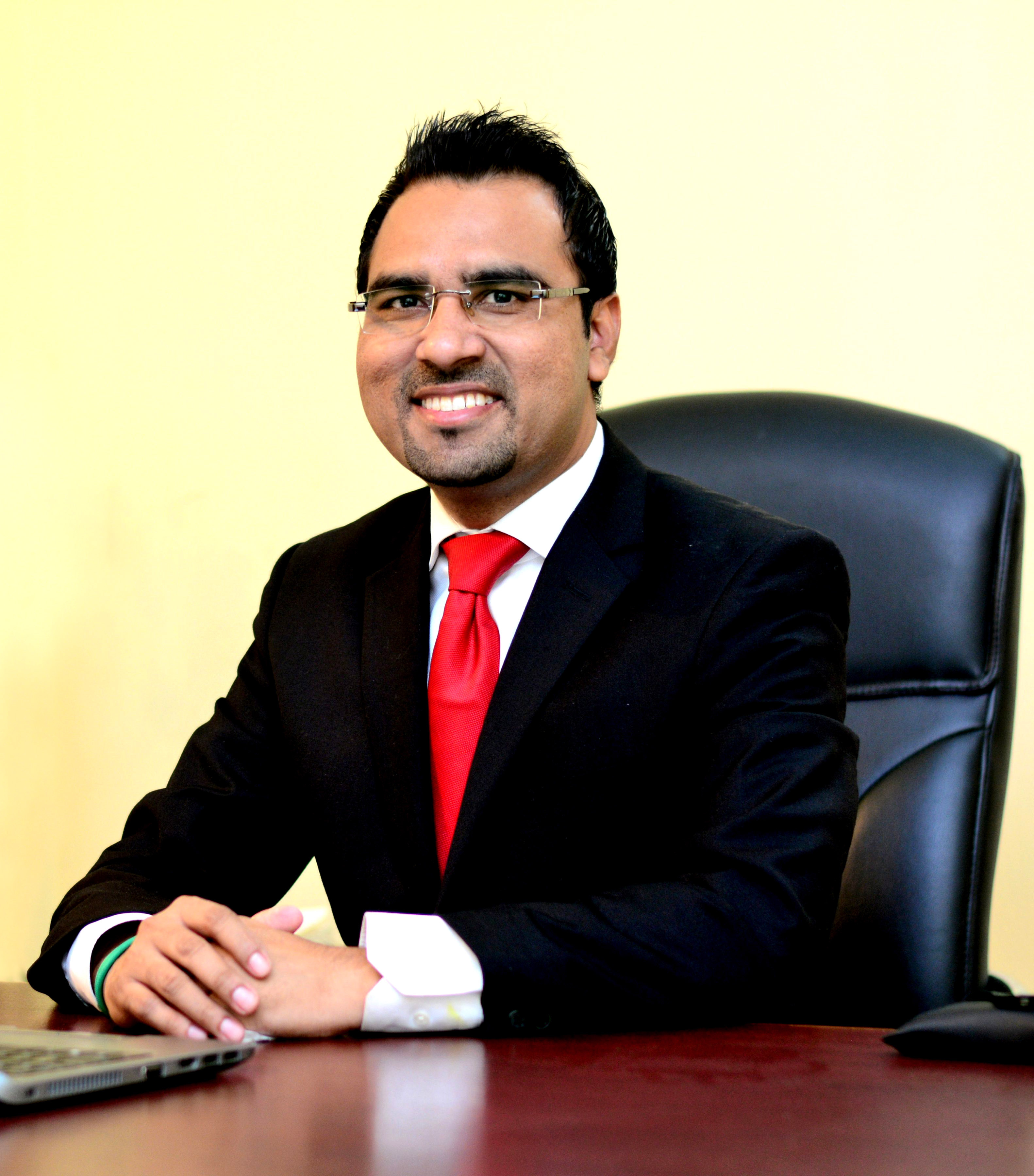 Amazon.com: Qaiser Abbas: books, biography, latest update