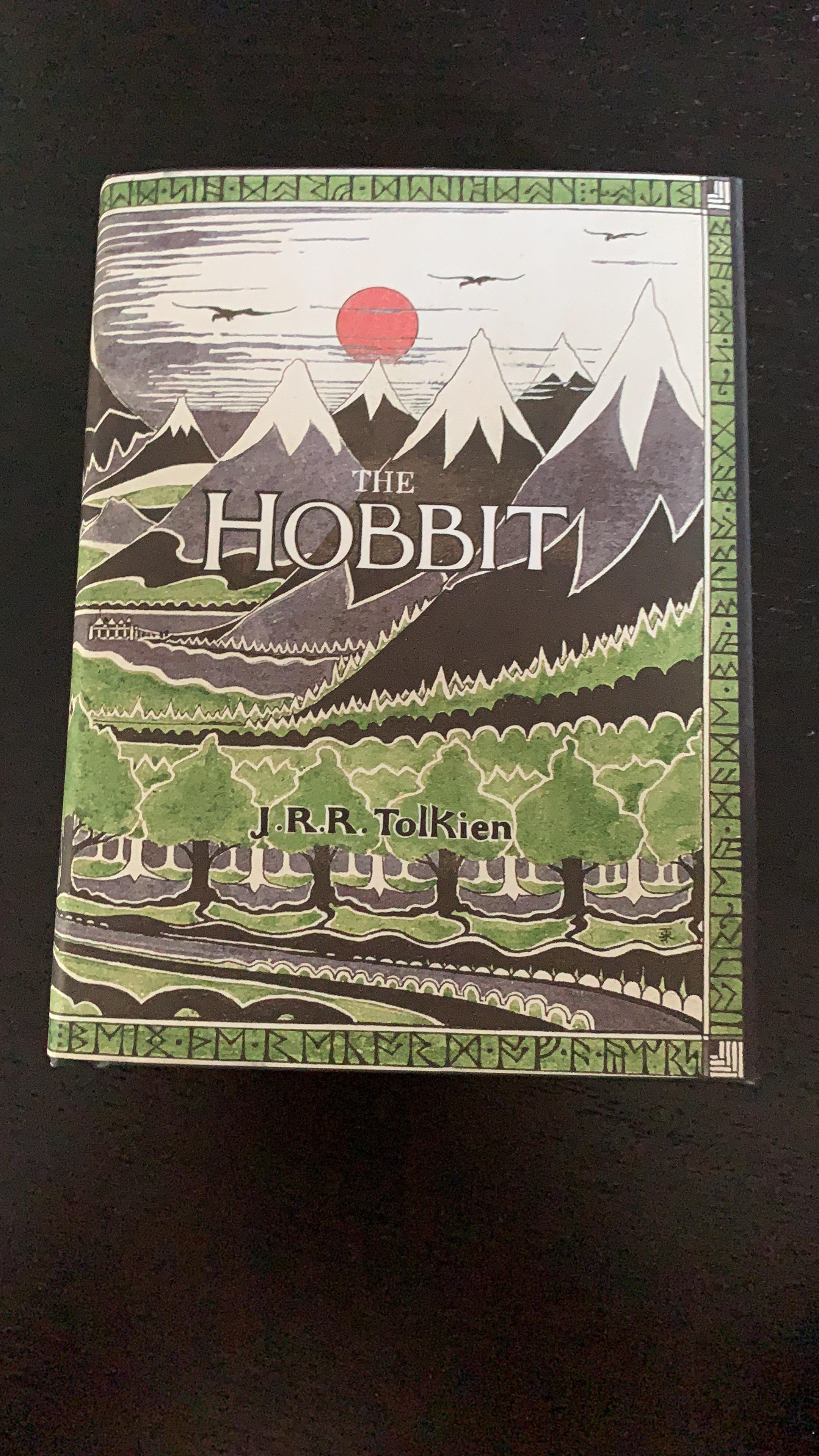 The Hobbit Pocket Hardback [Pocket Edition]: The Classic Bestselling ...