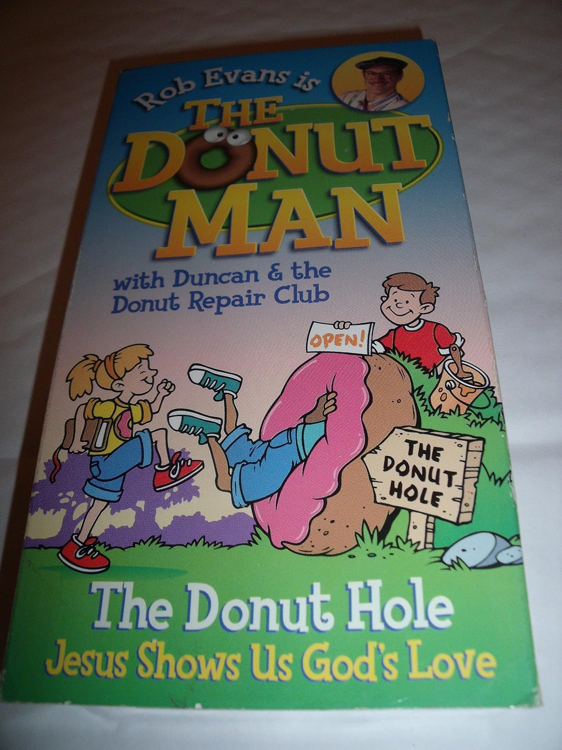 Amazon.com: The Donut Man: Jesus Shows Us God's Love with Brochure(s ...