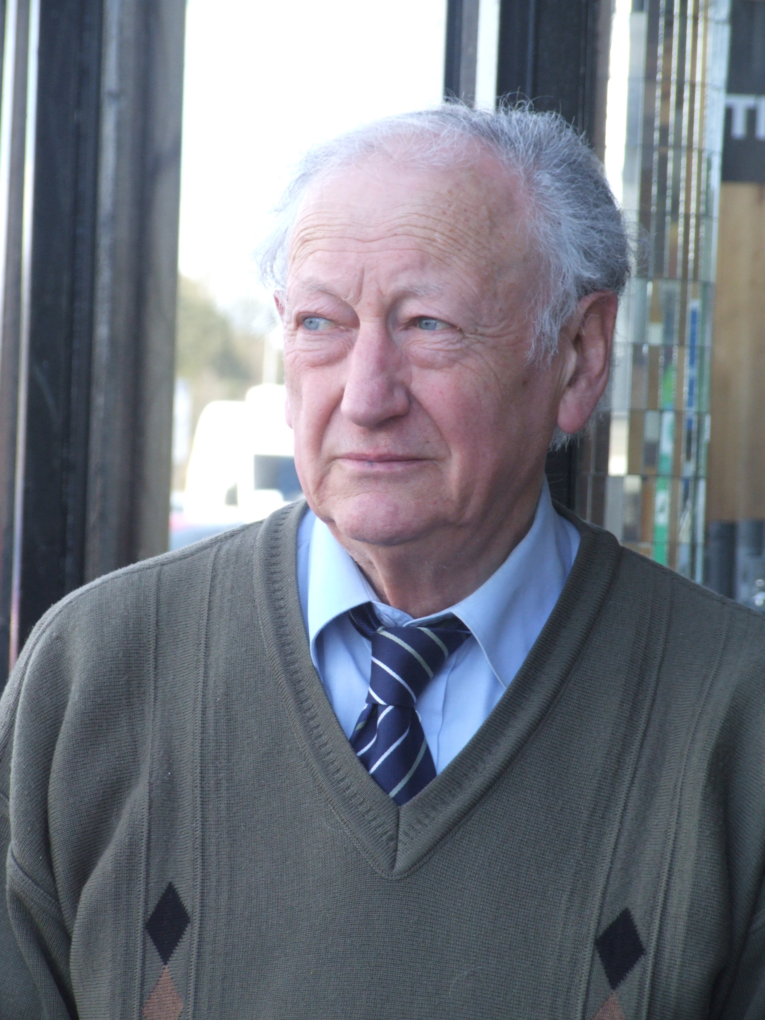 Amazon.co.uk: John Molloy: books, biography, latest update