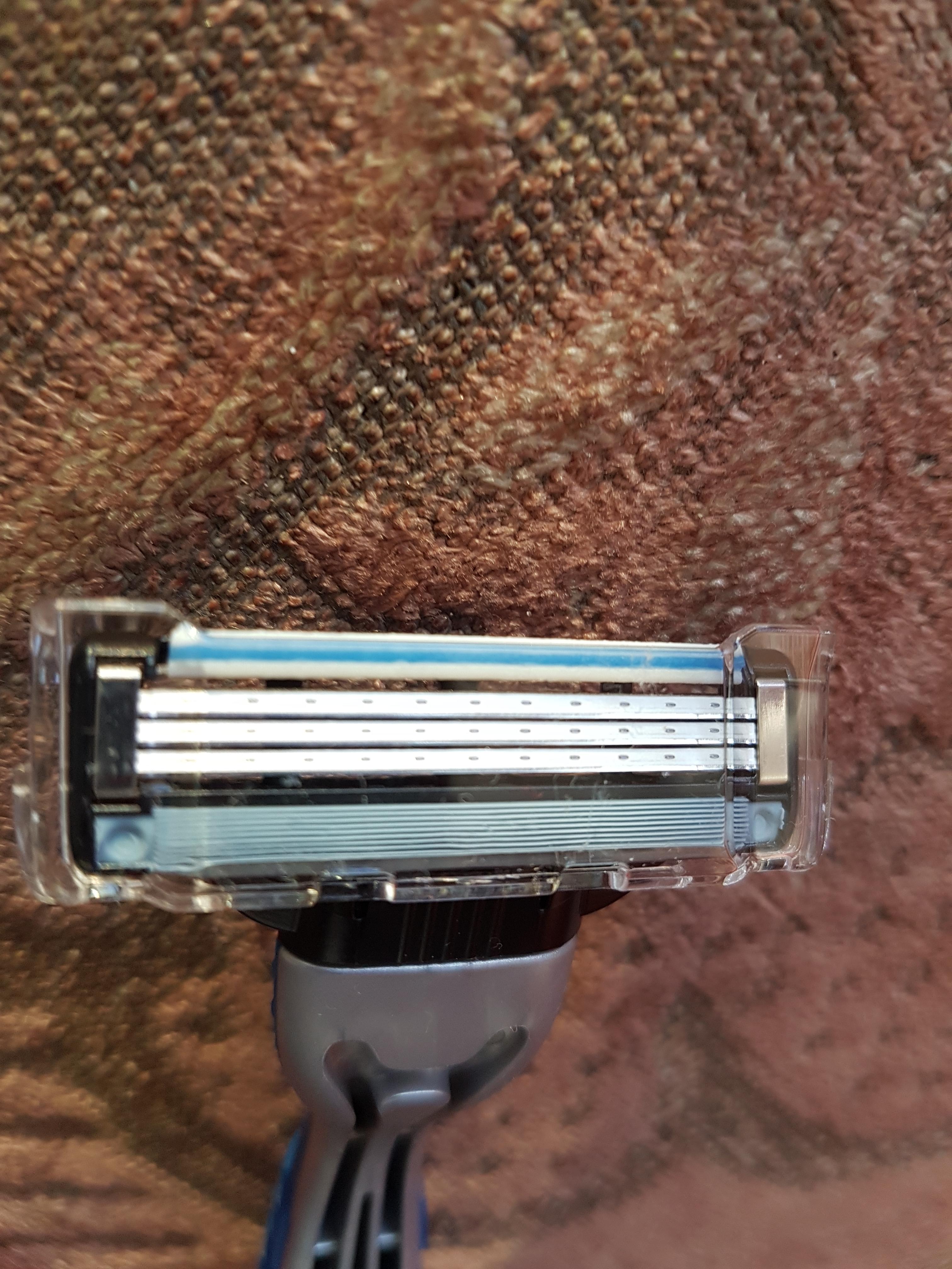 Gillette Mach3 Men’s Disposable Razors, Pack of 3 : Amazon.co.uk ...