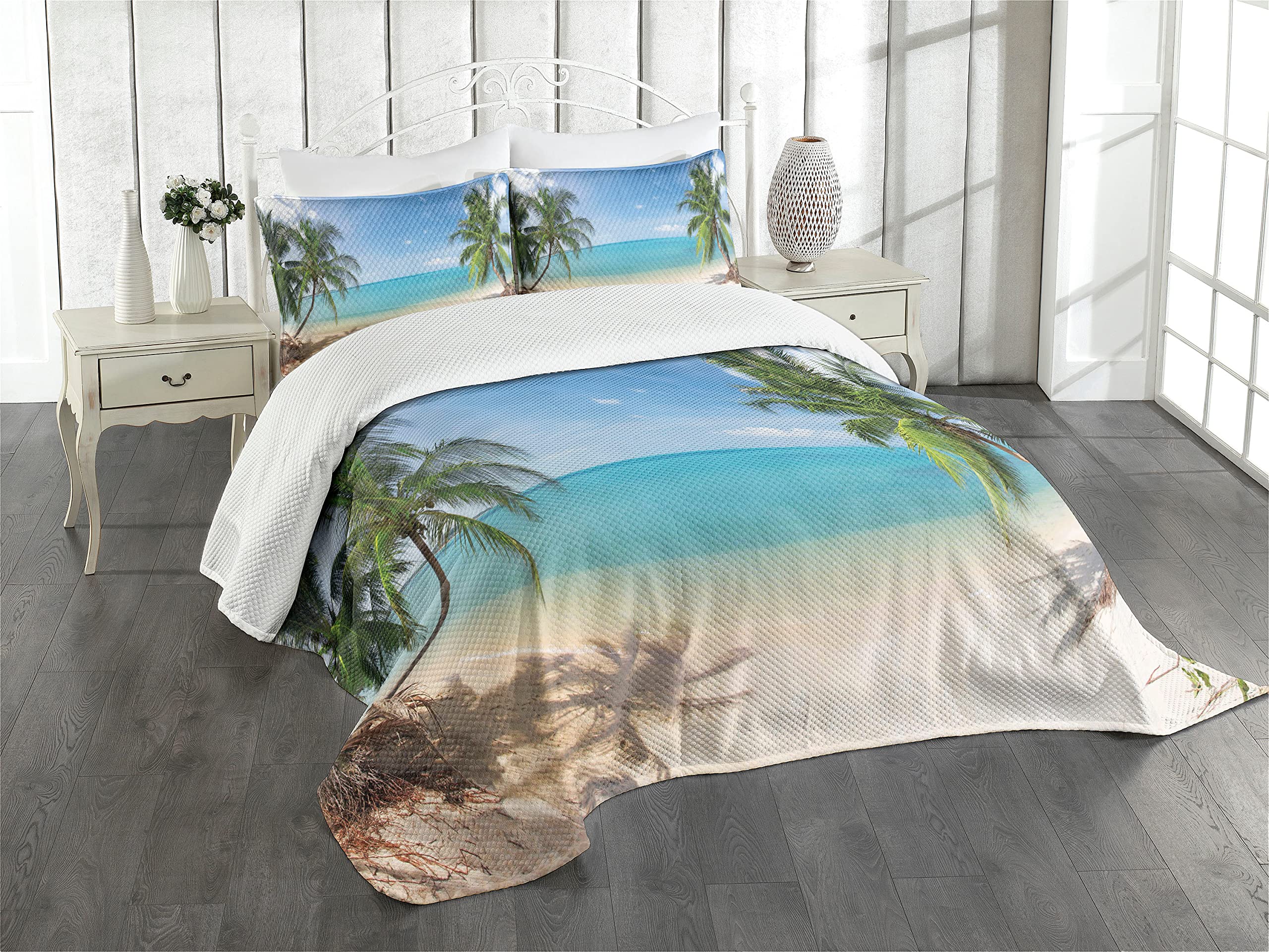 Amazon.com: Ambesonne Ocean Bedspread Set, Panoramic View of Tropical ...