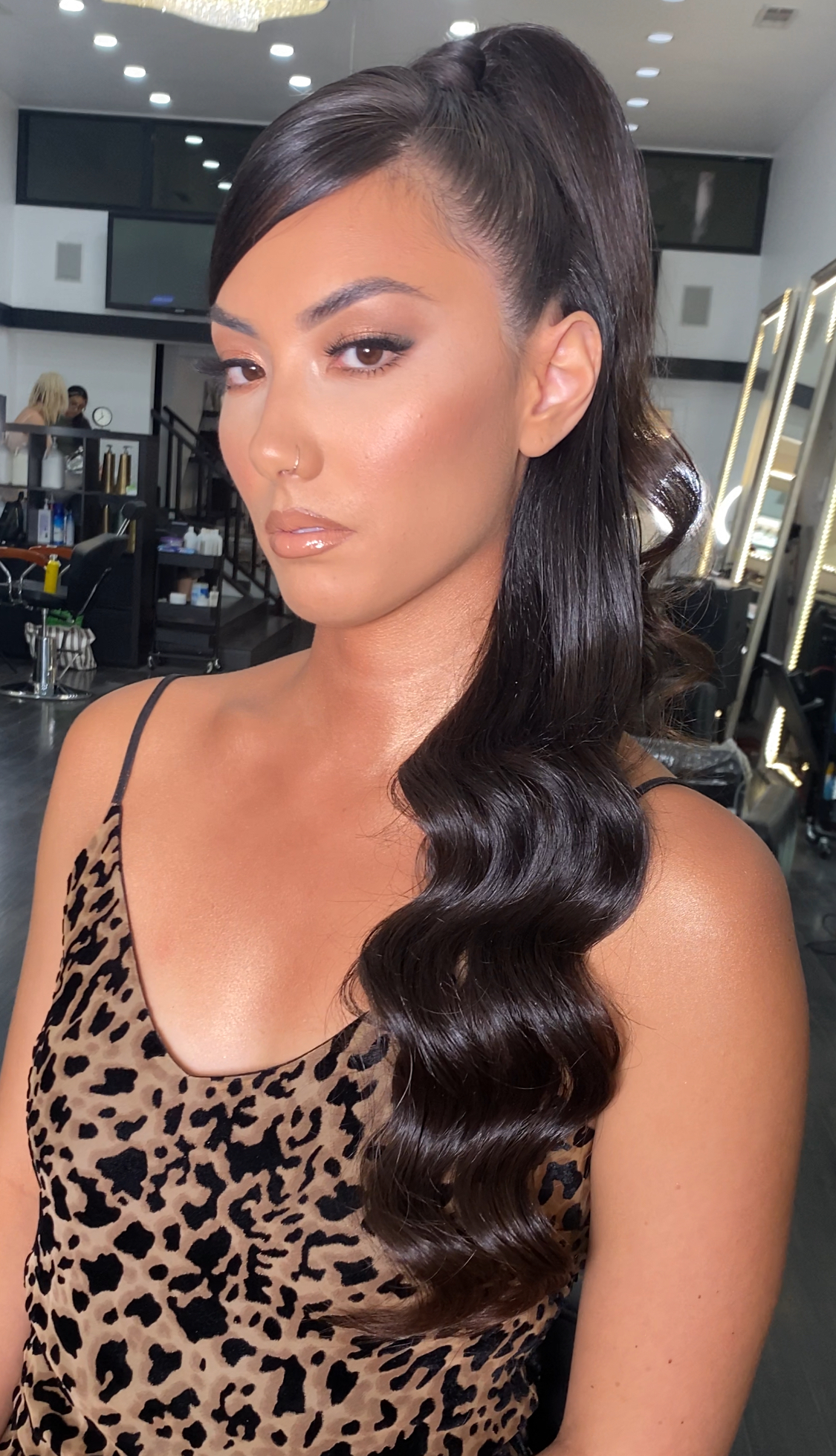 Watch Makeup and hair look on point on Amazon Live