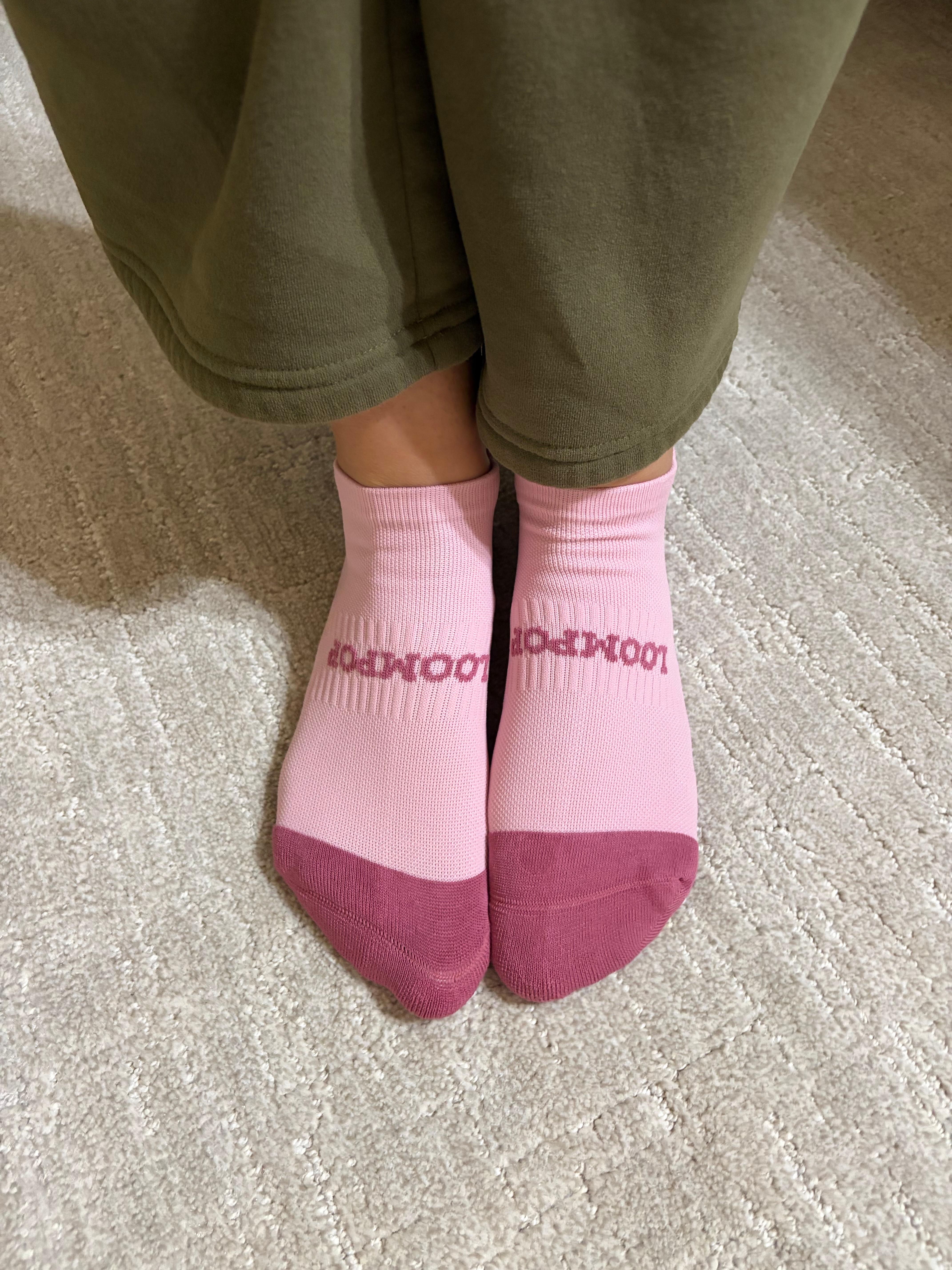 Watch Comfortable socks all day! on Amazon Live