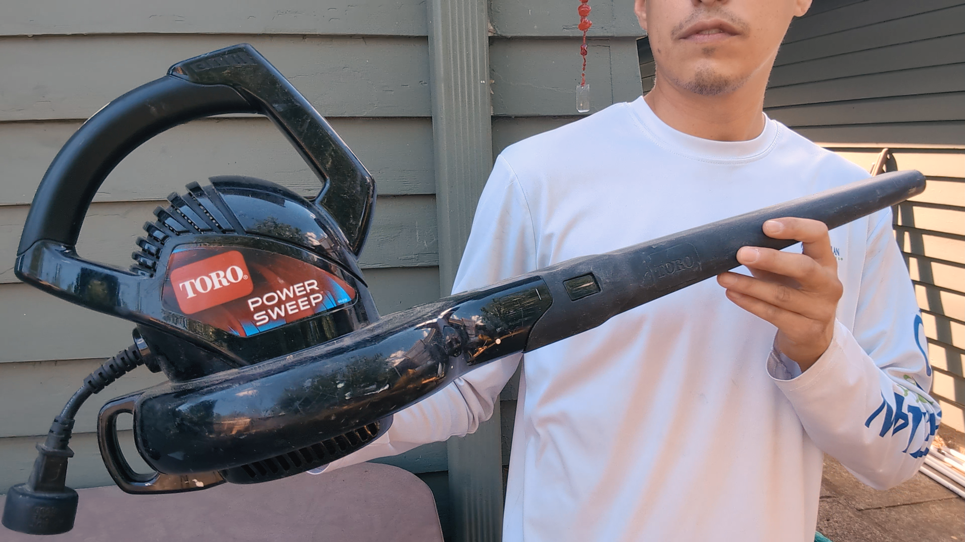 Watch Toro Power Sweep Electric Leaf Blower Review on Amazon Live