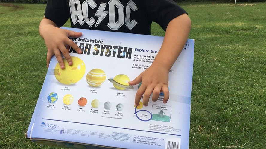 Giant Inflatable Solar System Set
