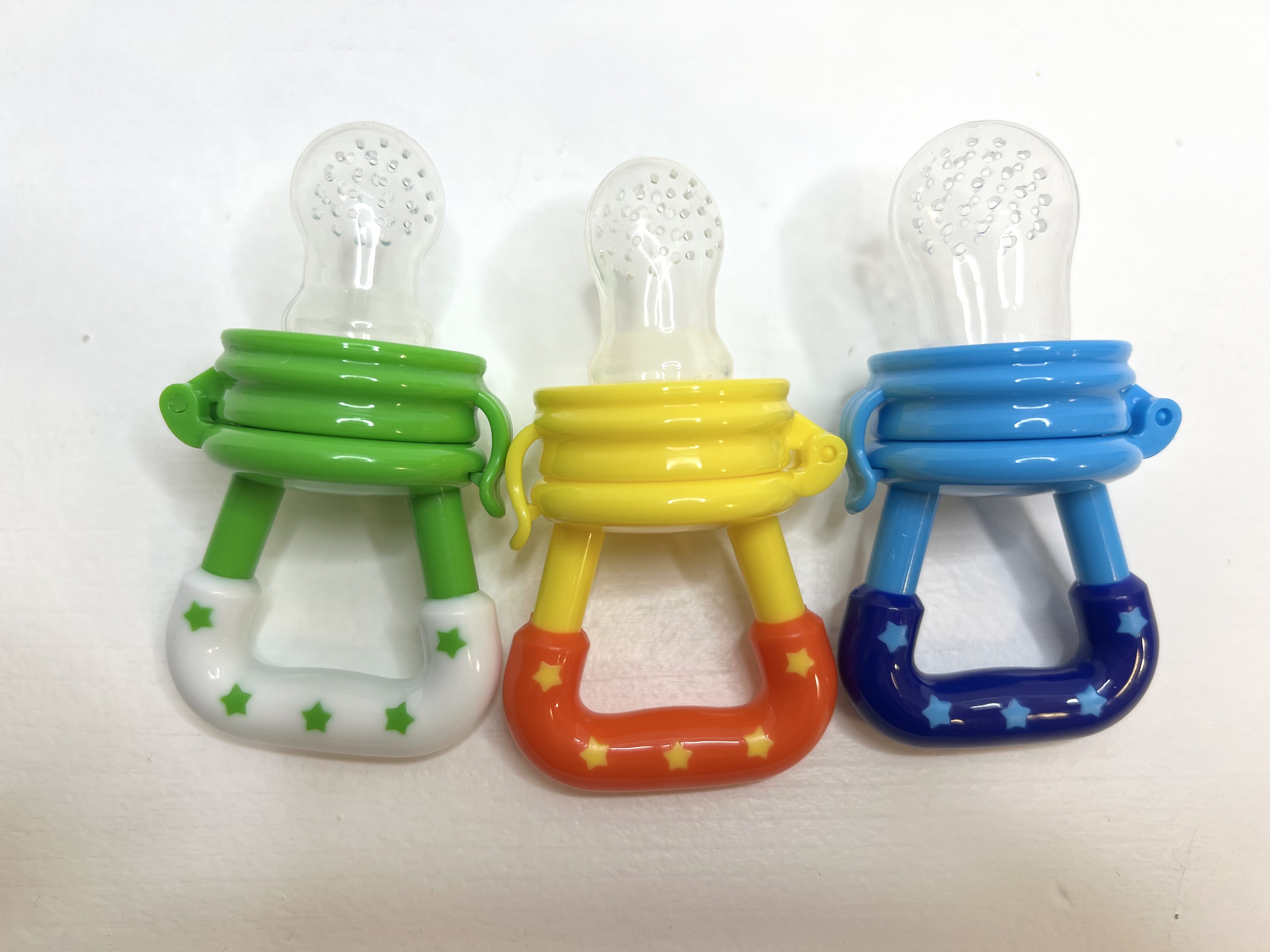 Watch How To Use These Fresh Fruit Feeders on Amazon Live