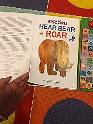 Amazon.com: World of Eric Carle, Hear Bear Roar 30-Button Animal Sound ...