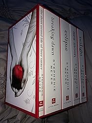 Amazon.com: The Twilight Saga Complete Collection: 9780316132909: Meyer, Stephenie: Books