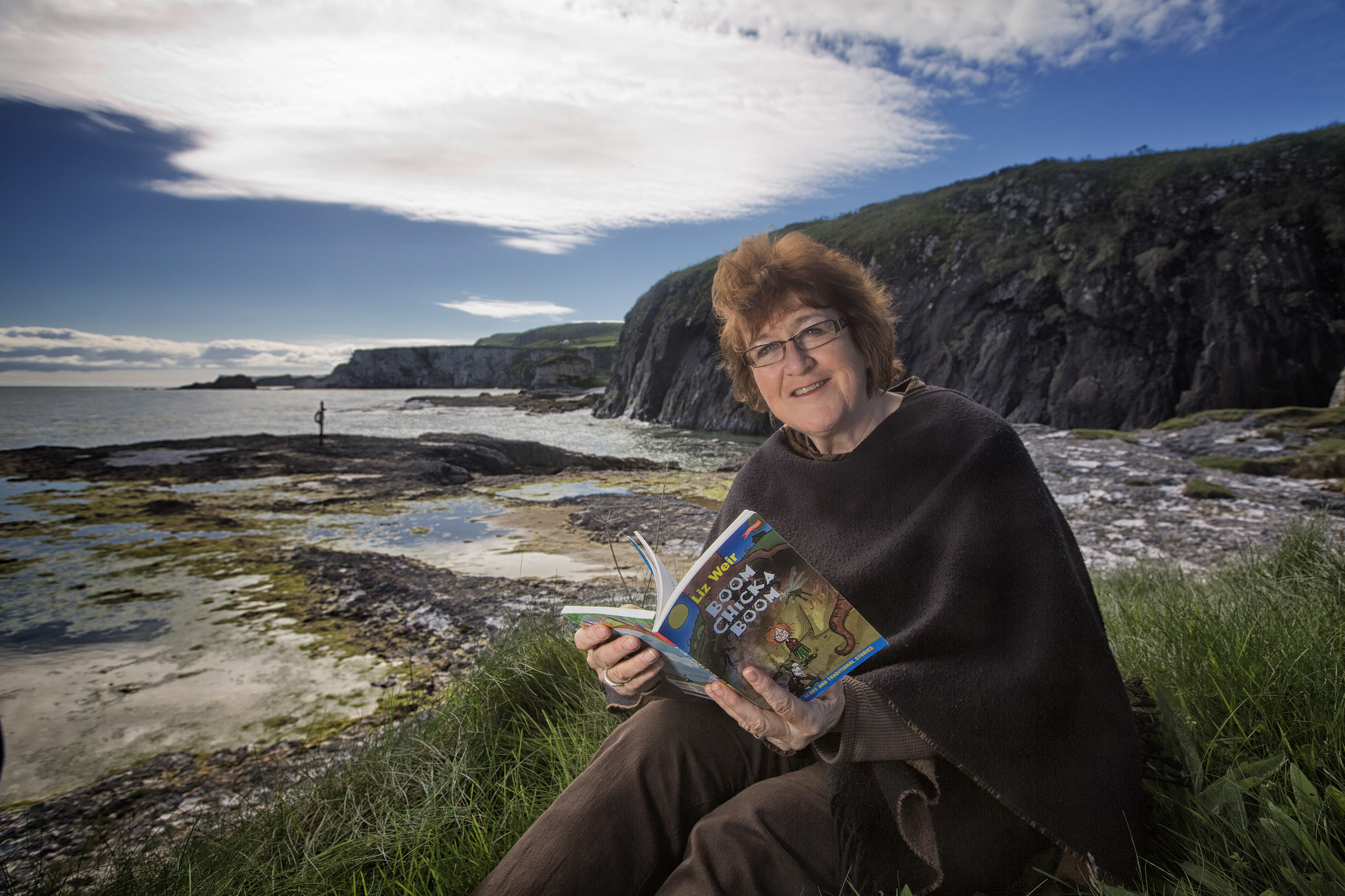 Amazon.co.uk: Liz Weir: books, biography, latest update
