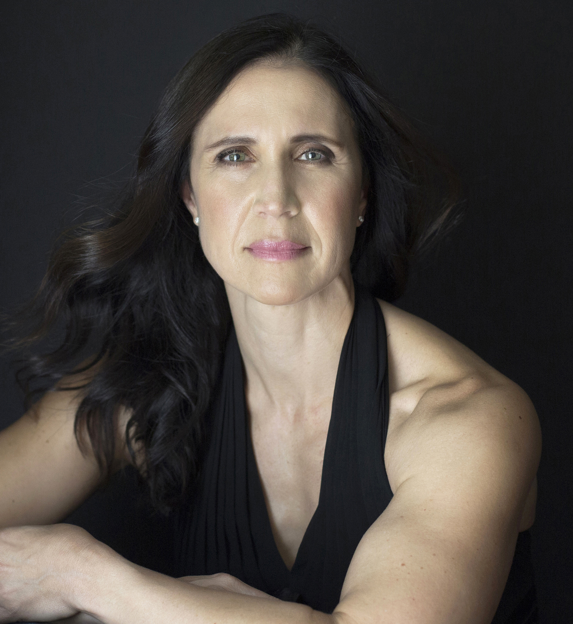 Amazon.com: Lisa Safran: books, biography, latest update