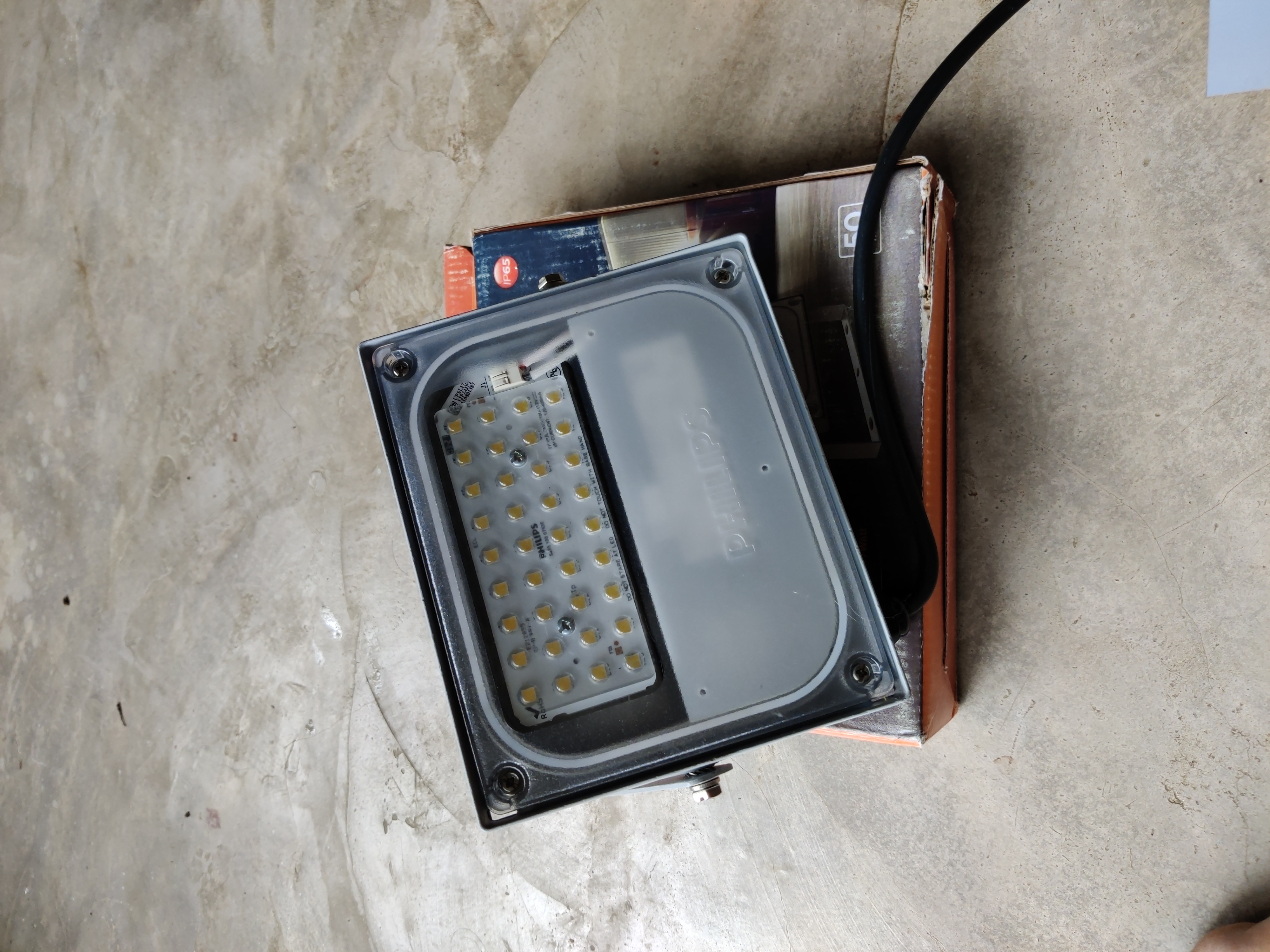 Buy Philips Rectangular Flood Light, 50 Watts, Cool White Online at Low ...