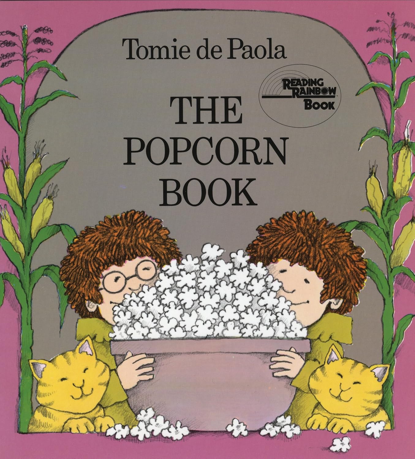 The Popcorn Book: dePaola, Tomie: 9780823405336: Amazon.com: Books
