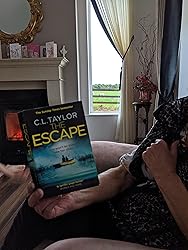 The Escape: The gripping, twisty thriller from the #1 bestseller eBook : Taylor, C.L.: Amazon.co ...