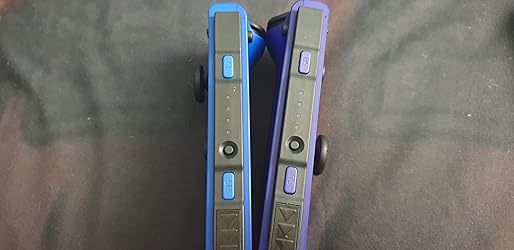 Amazon.com: Nintendo Joy-Con (L)/(R) - The Legend of Zelda: Skyward ...