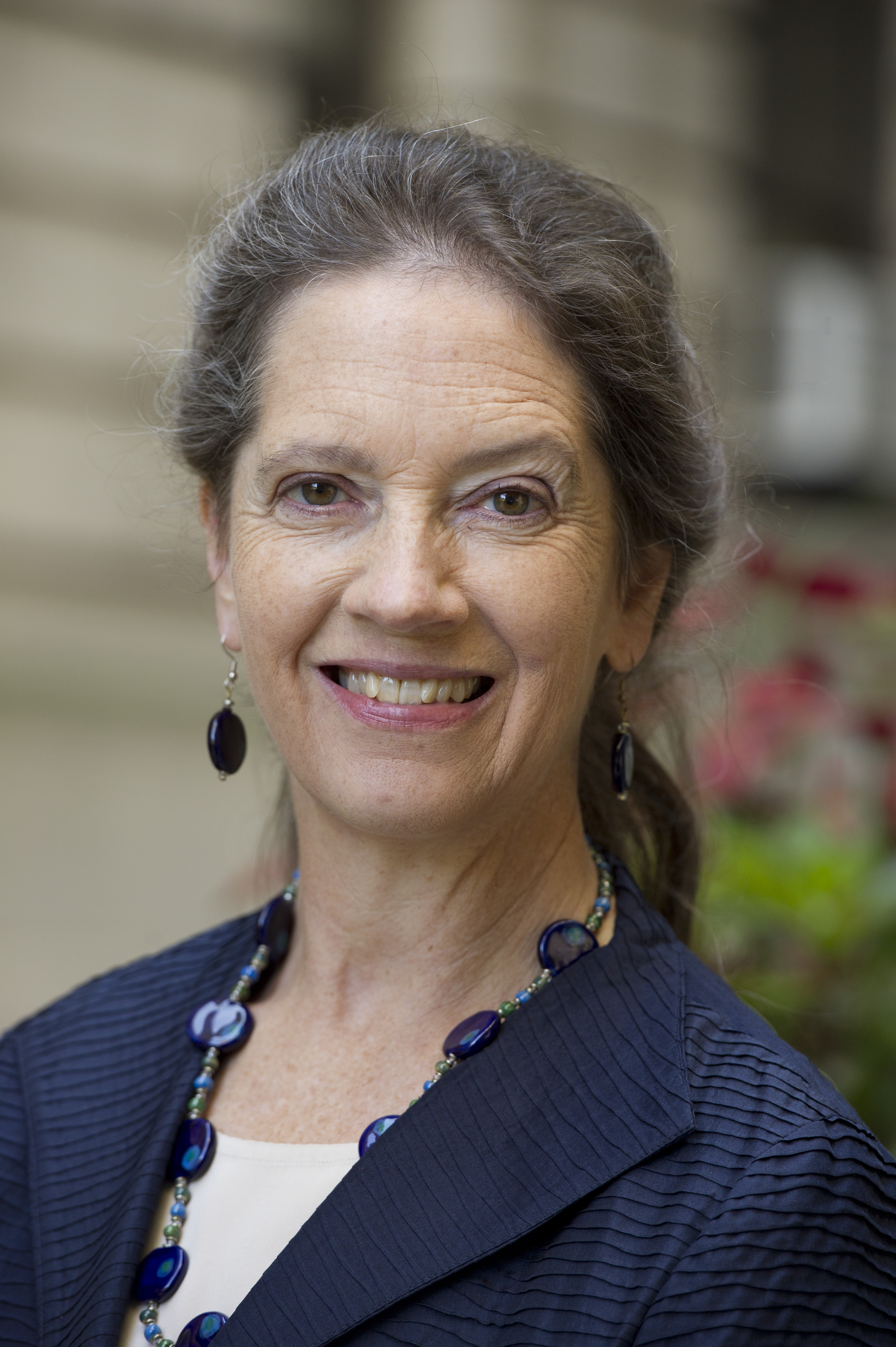 Stuff: Compulsive Hoarding and the Meaning of Things: Gail Steketee ...