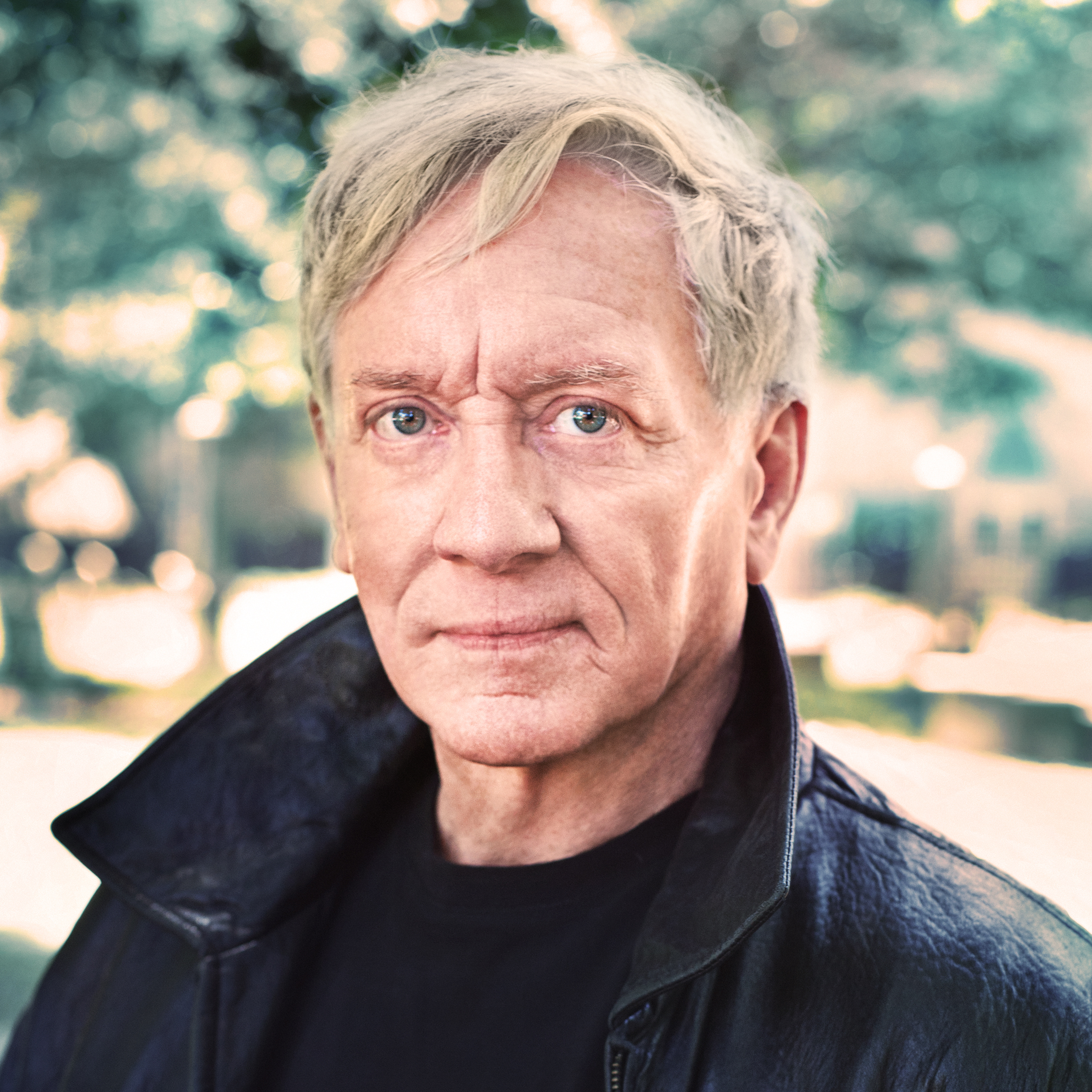 Amazon.com: Bryan E. Robinson: books, biography, latest update