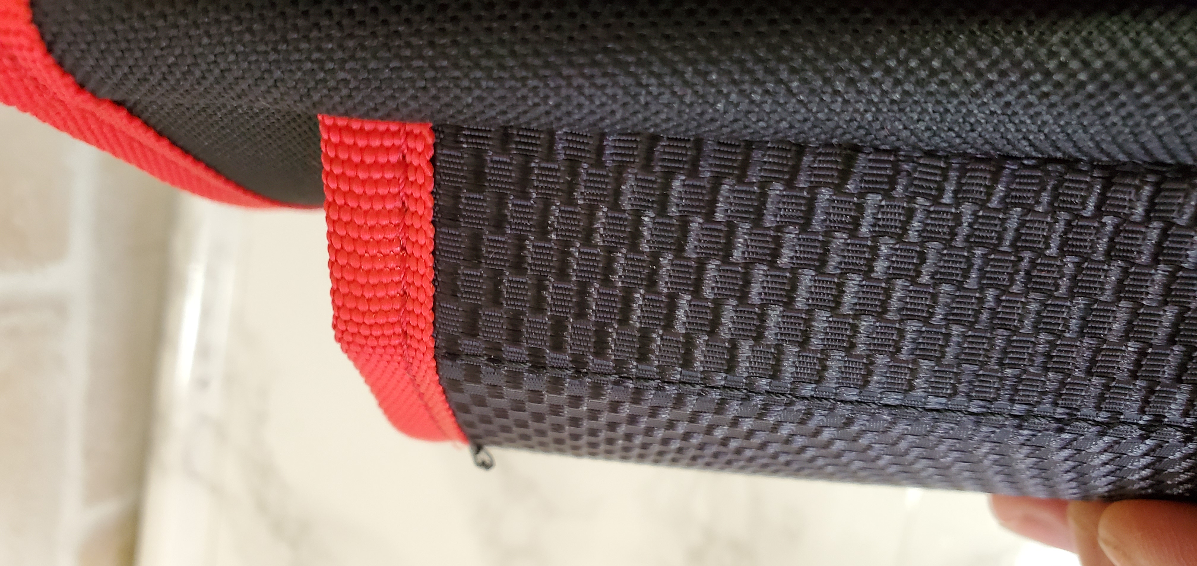 Amazon | イーバリュー(E-Value) 腰袋 ホルダー付き ブラック&レッド EDK-3D RD | 腰袋・釘袋