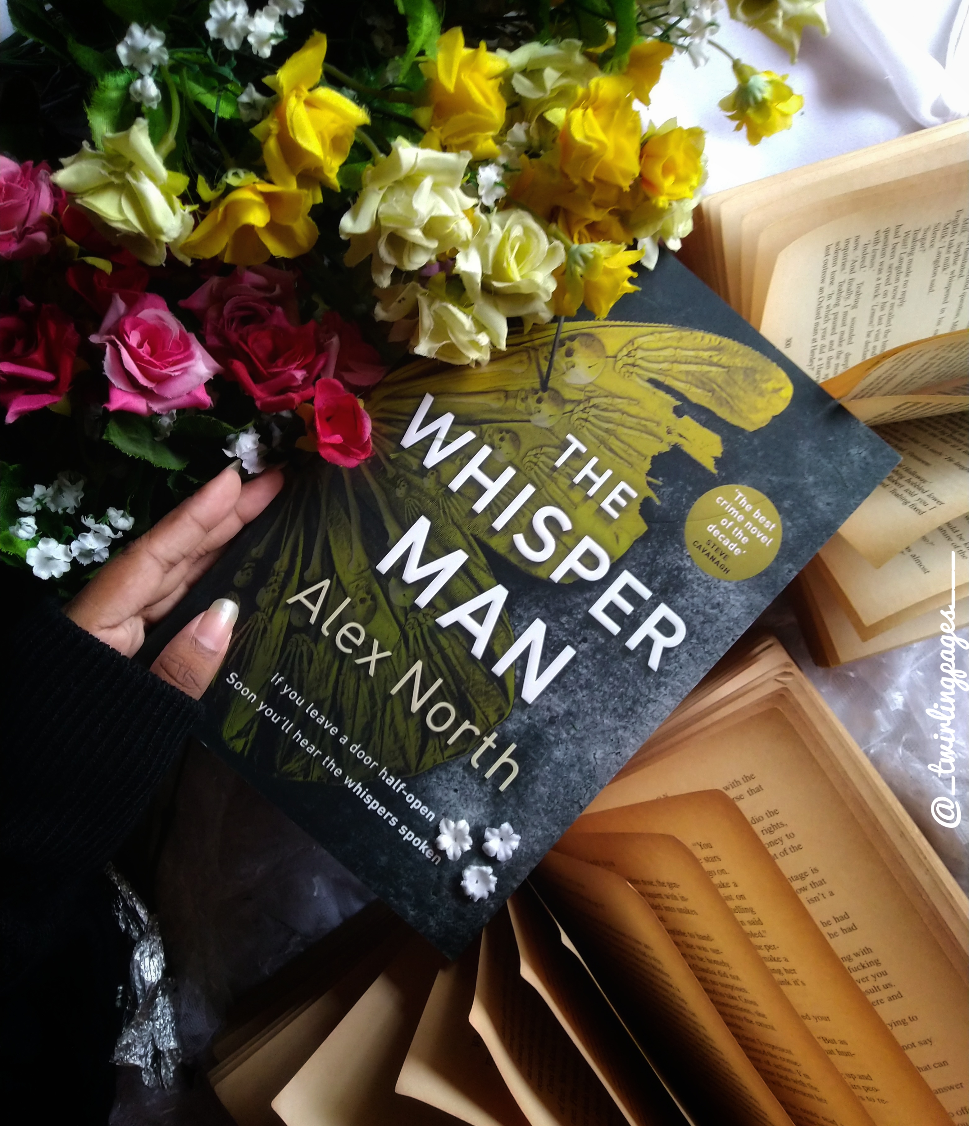 The Whisper Man : Alex North: Amazon.in: Books