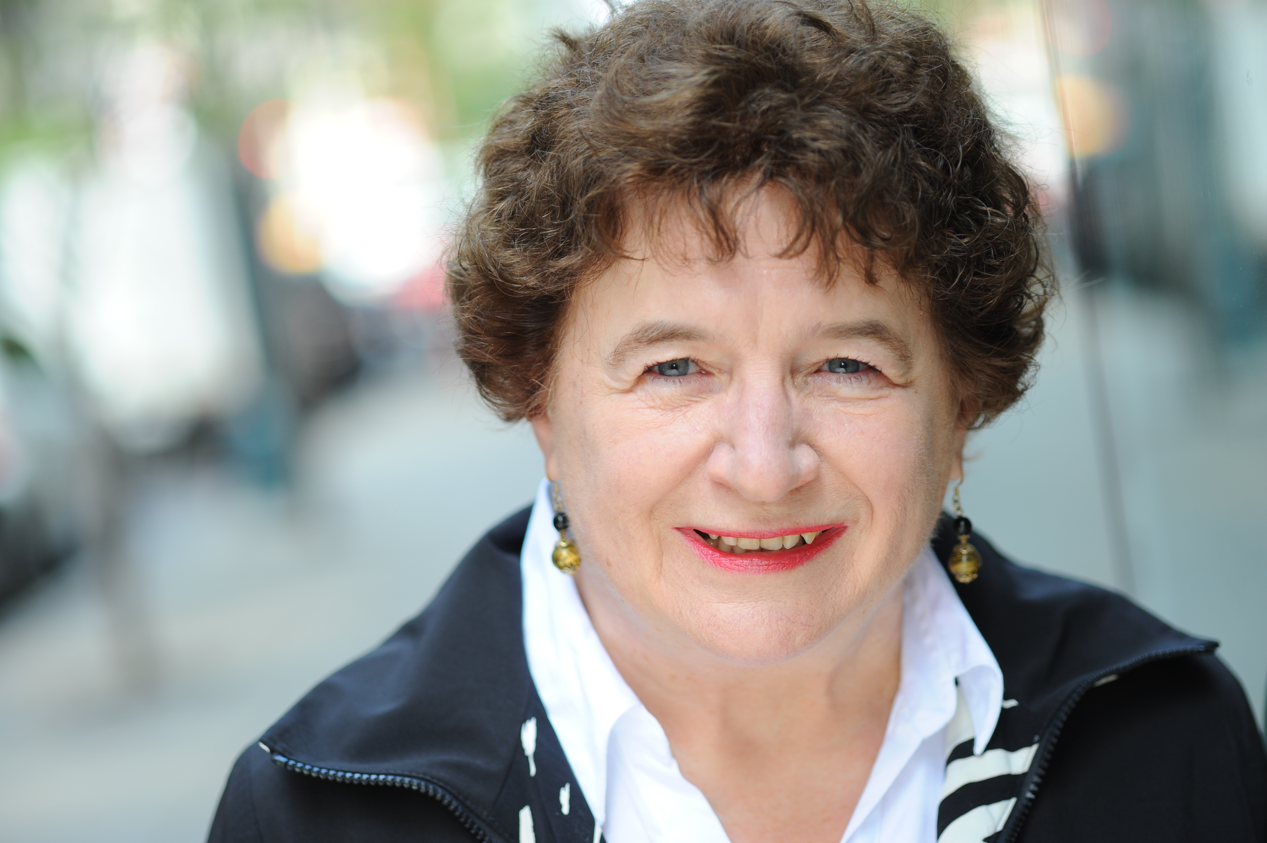 Amazon.co.uk: Aline Alexander Newman: books, biography, latest update