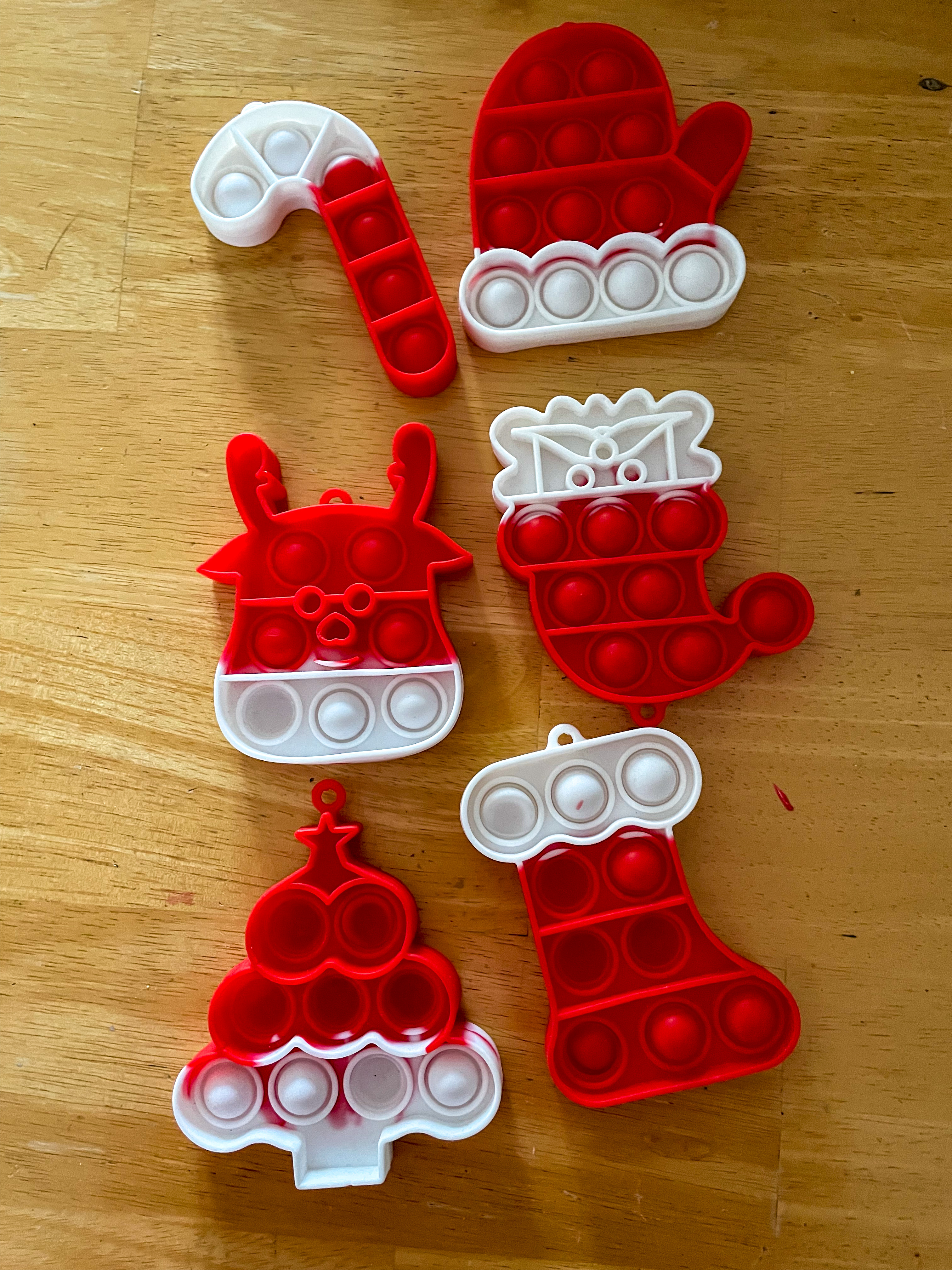 Watch Honest daycare review of this fidget sensory set on Amazon Live