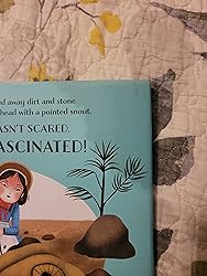 Dinosaur Lady: The Daring Discoveries of Mary Anning, the First ...