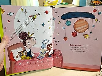 Amazon.com: Sadie Sprocket Builds a Rocket: 9781542018036: Fliess, Sue ...