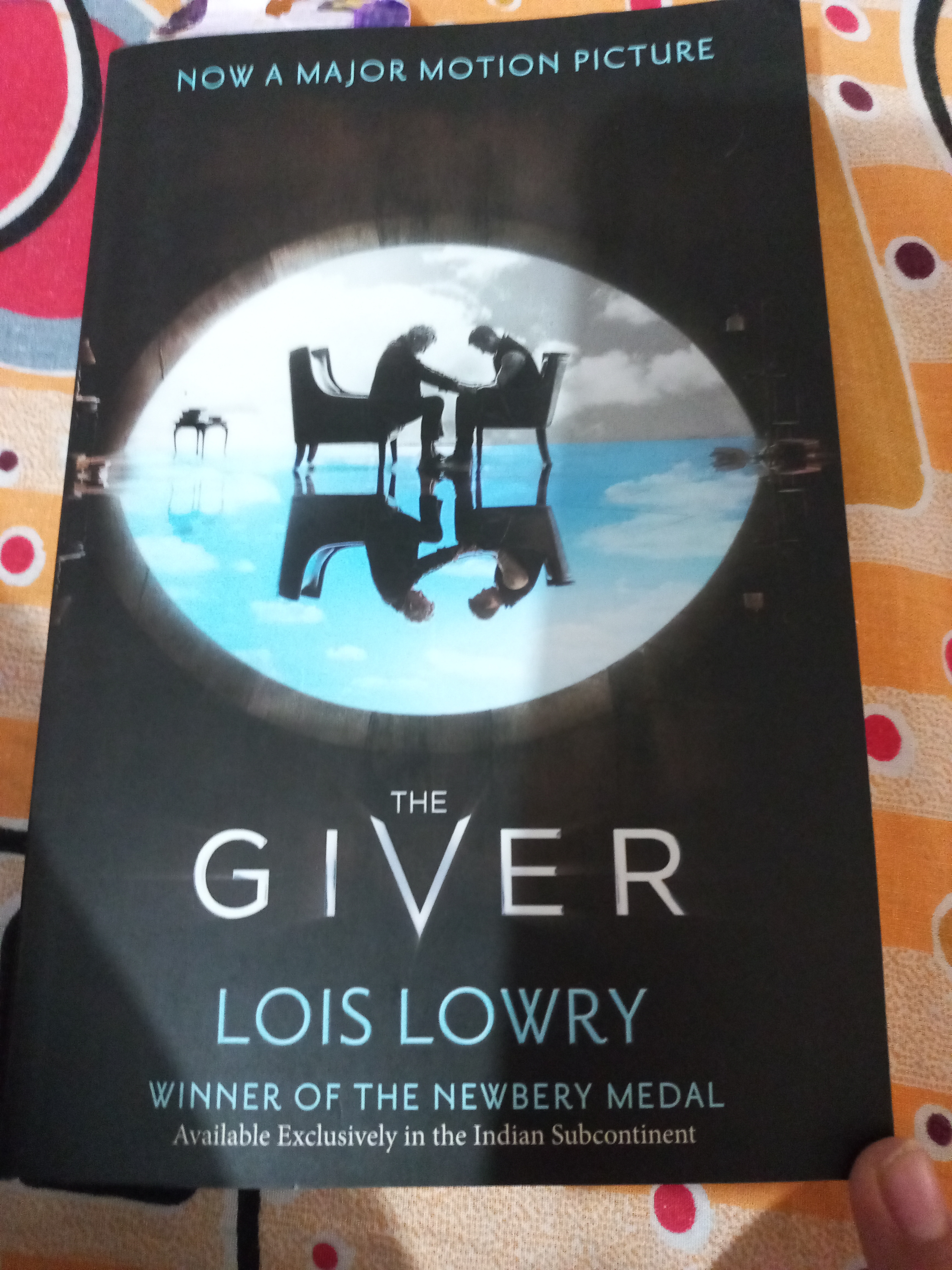The Giver: The first novel in the classic science-fiction fantasy ...