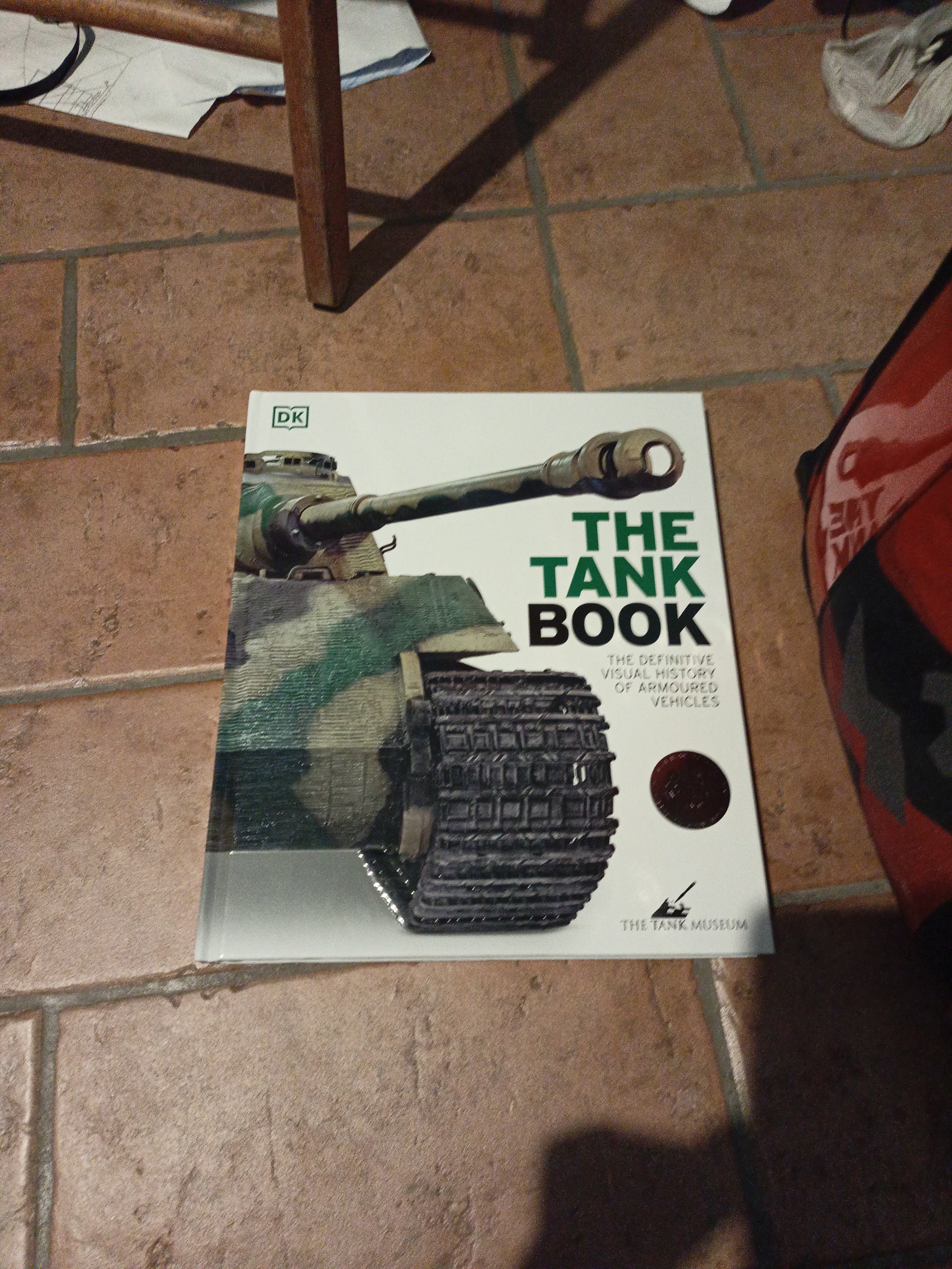 Tank: The Definitive Visual History of Armored Vehicles : DK ...