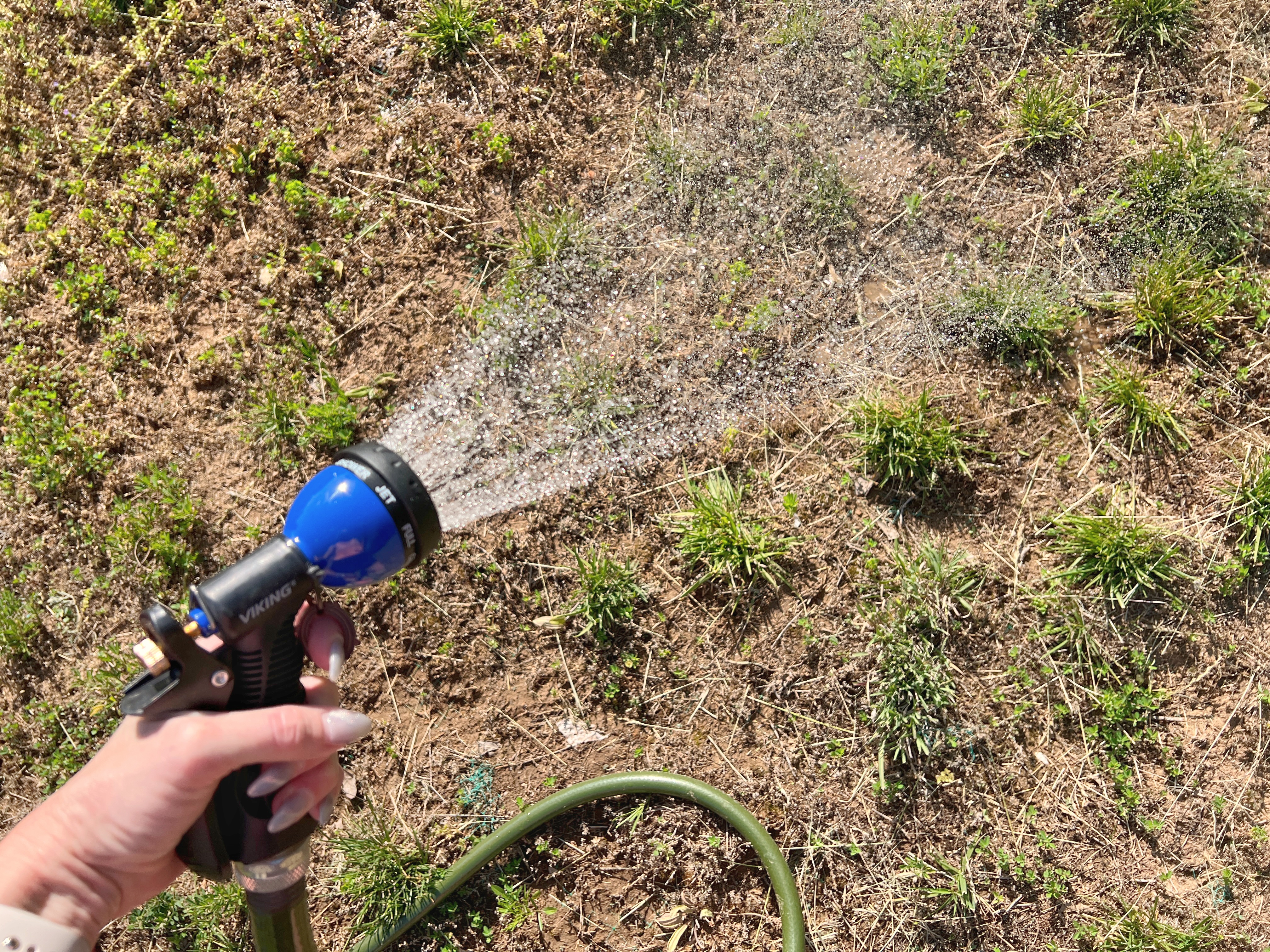 Watch Viking Hose Nozzle Sprayer for Lawn Car on Amazon Live