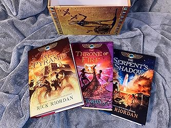 Rick Riordan's The Kane Chronicles (Bundle): The Red Pyramid, The ...