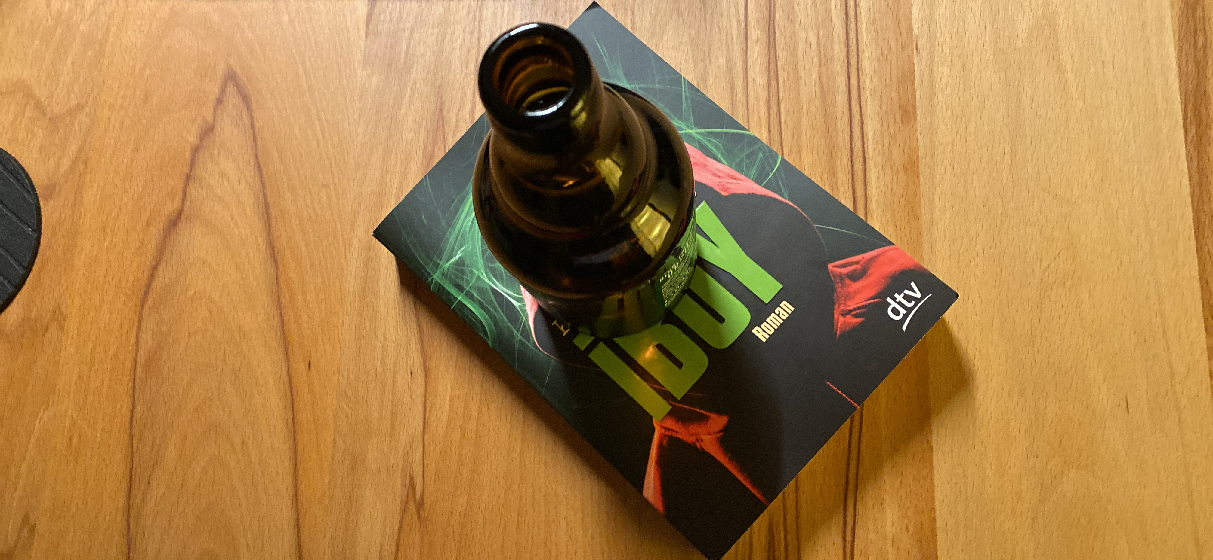 iBoy: Roman : Brooks, Kevin, Gutzschhahn, Uwe-Michael: Amazon.de: Bücher