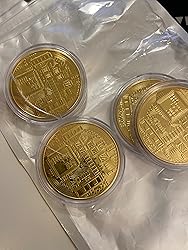 Amazon.com: 10 Pcs Bitcoin Coin Souvenir with Coin Case, Physical ...