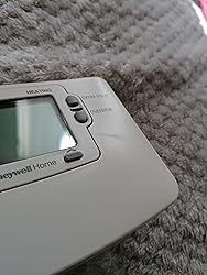 HONEYWELL ST9400C Thermostat Programmer. 7, 2-Channel, 3 on/Off per Day ...