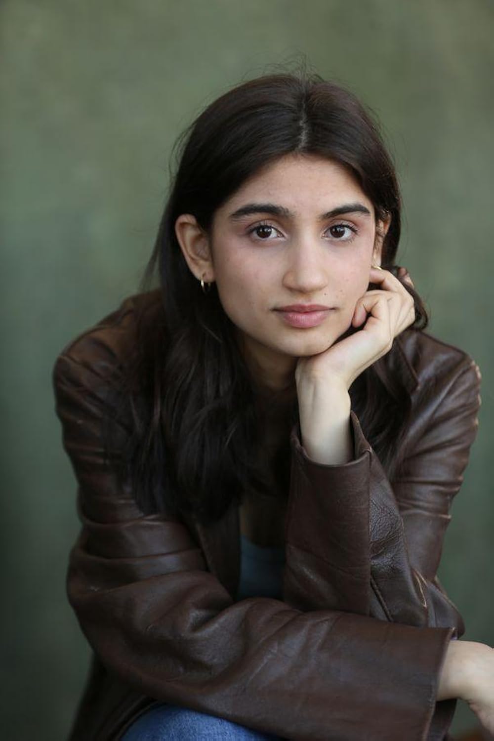 Mia Tharia - IMDb