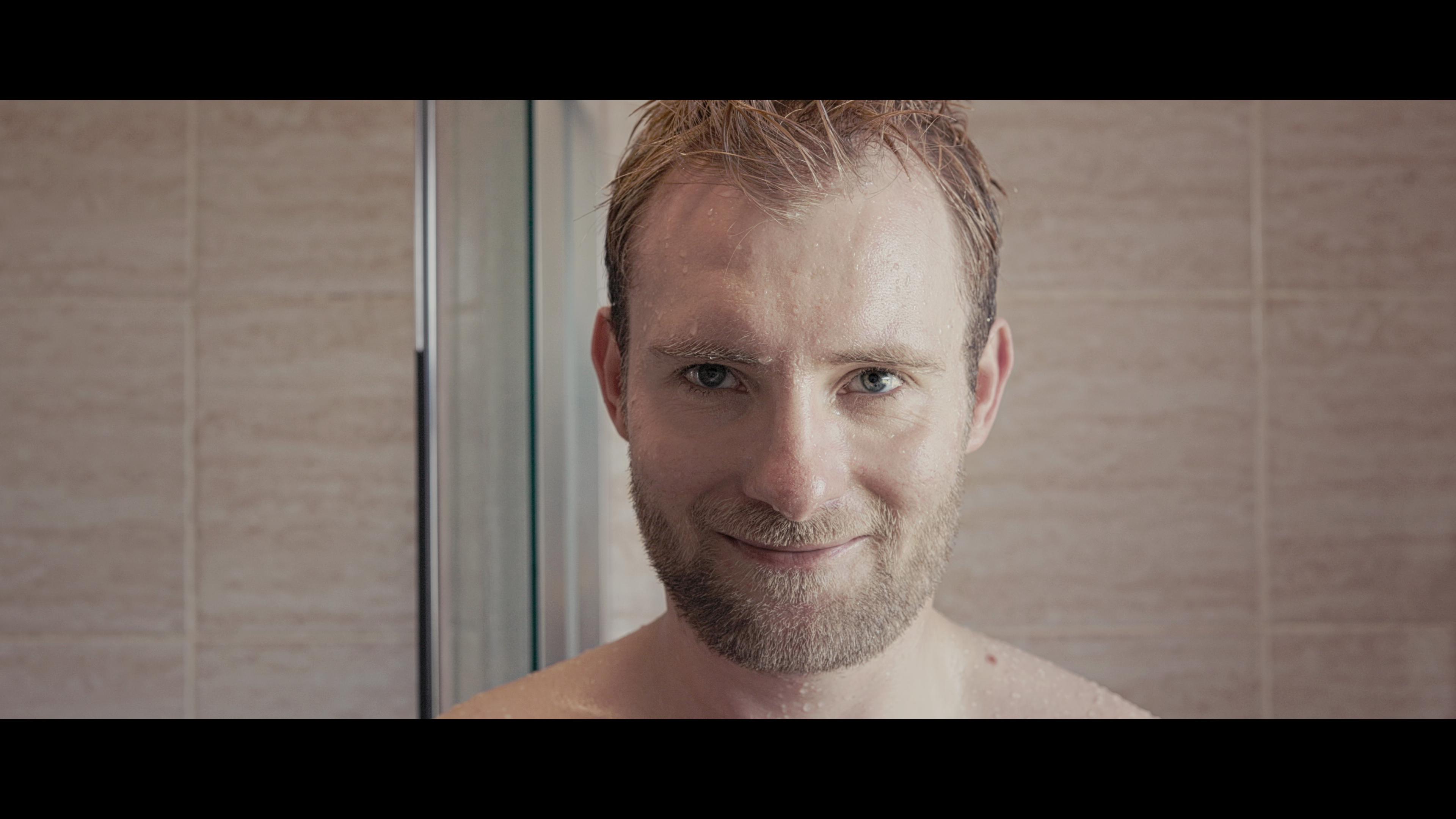 Golden Dream Shower (2024)