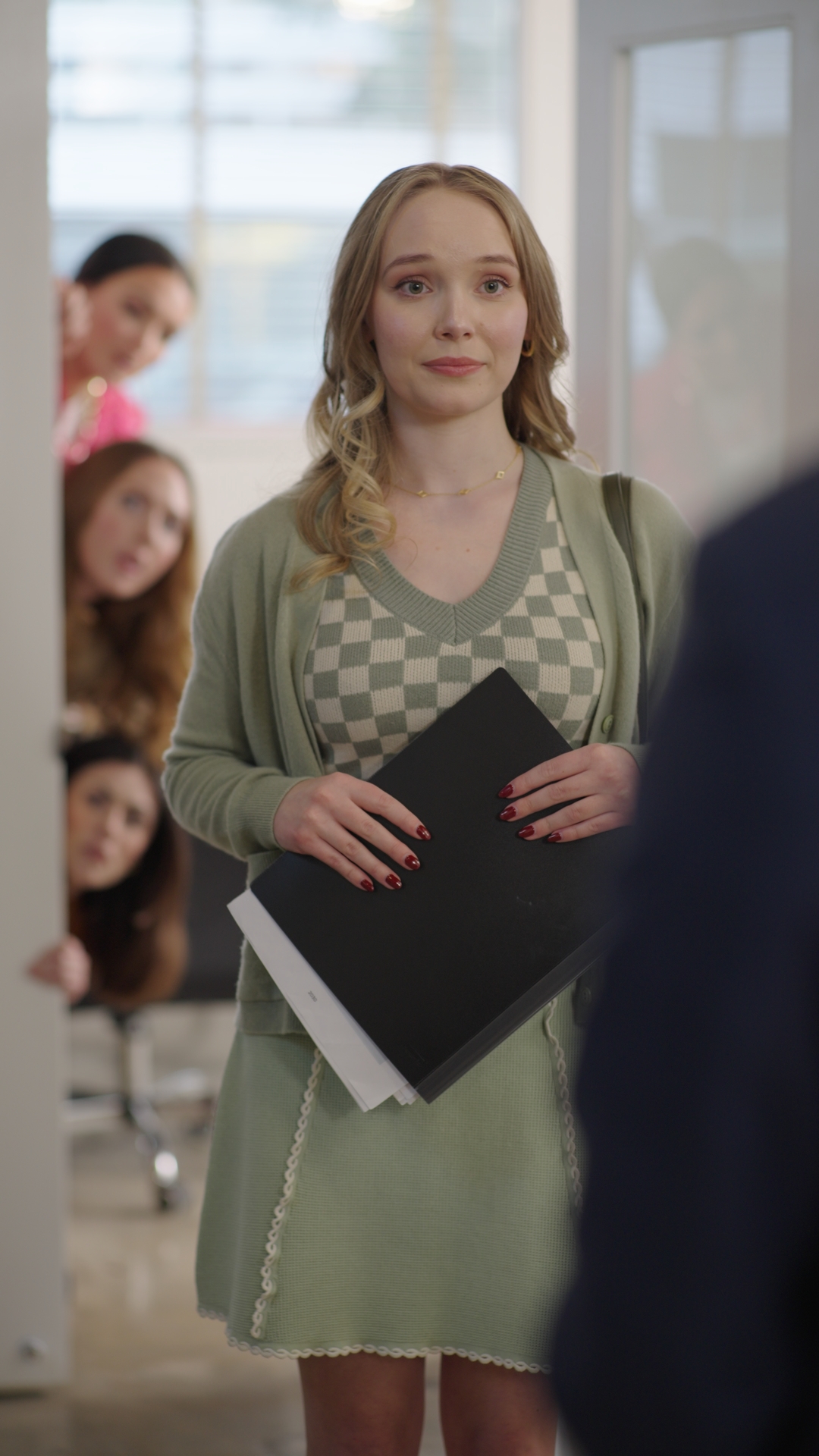 Mistaken for a Gold Digger (2025)