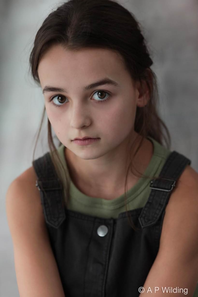 Isla Gie - Photos - IMDb